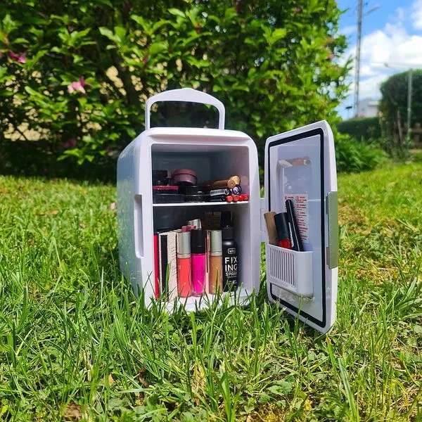 Mini frigider portabil, capacitate 10L, cu mufa pentru bricheta auto ...