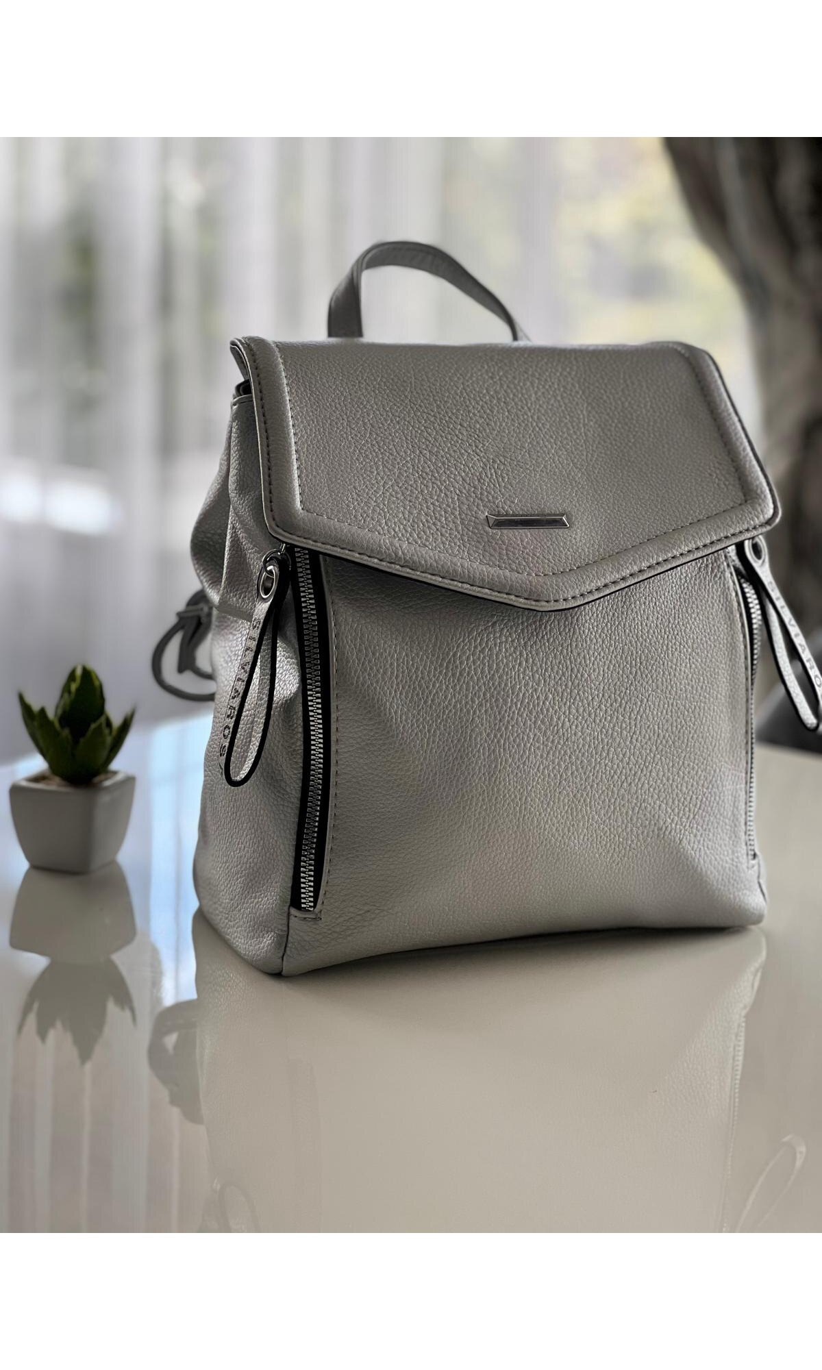 Rucsac Silviarosa PieleEco Argintiu, 8185, 35 x 35 x 16 cm - eMAG.ro