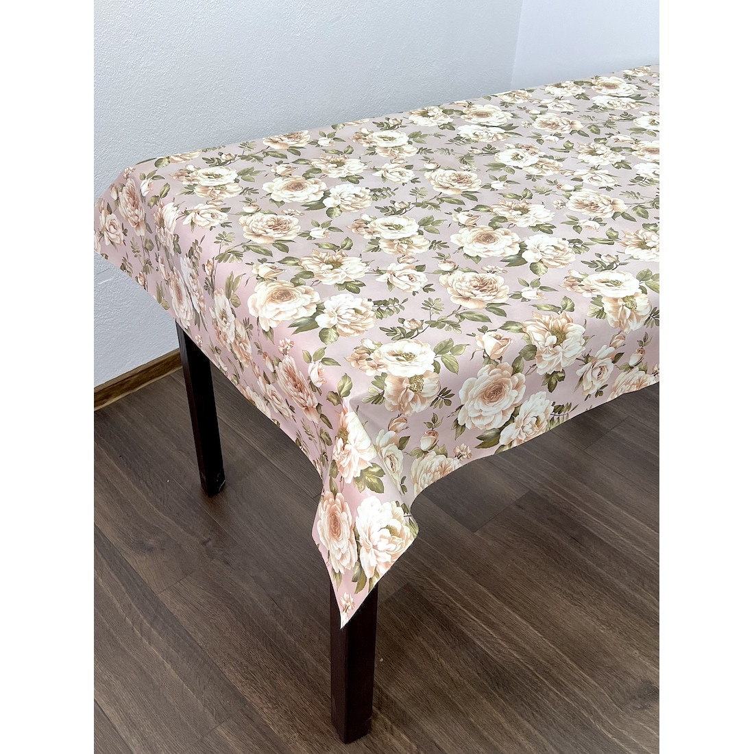 Fata de masa tip musama, Lila floral, 140 x 150 cm - eMAG.ro