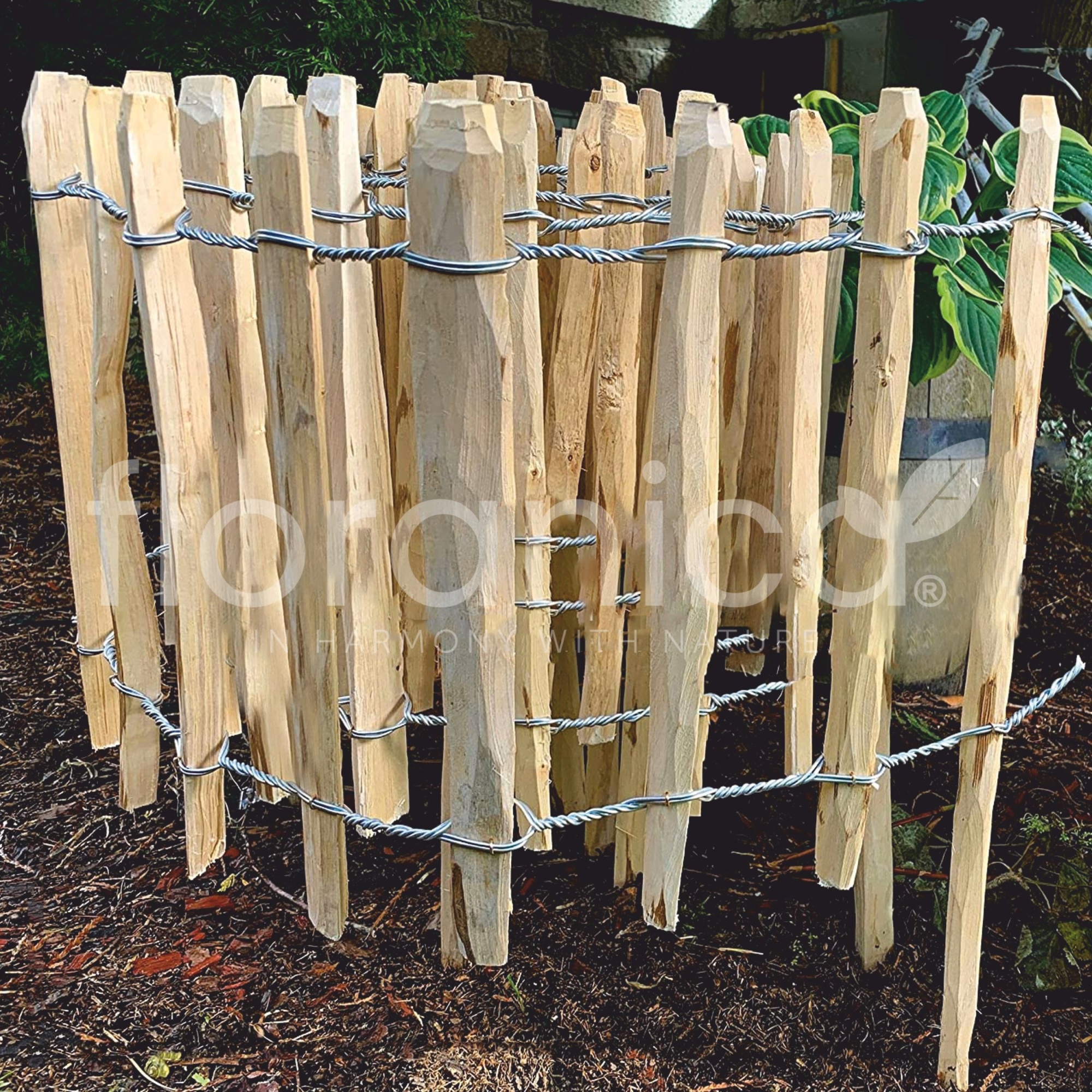 Gard de lemn cu stalpi, Floranica - alun, 100 cm x 35 cm, distanta 4-6 ...