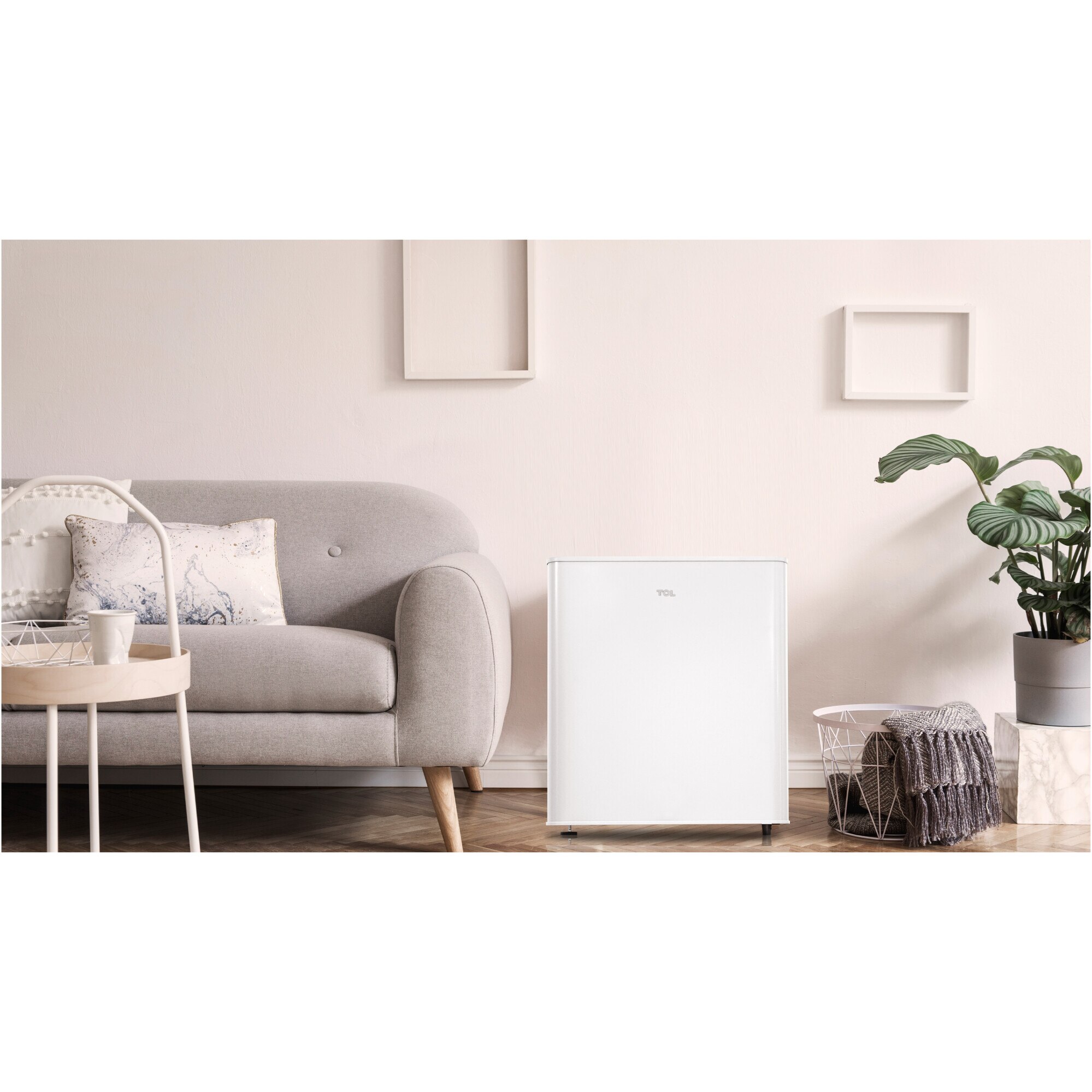 Frigider Minibar TCL RF045DWE0, 45 l, Control mecanic, Maner retras ...