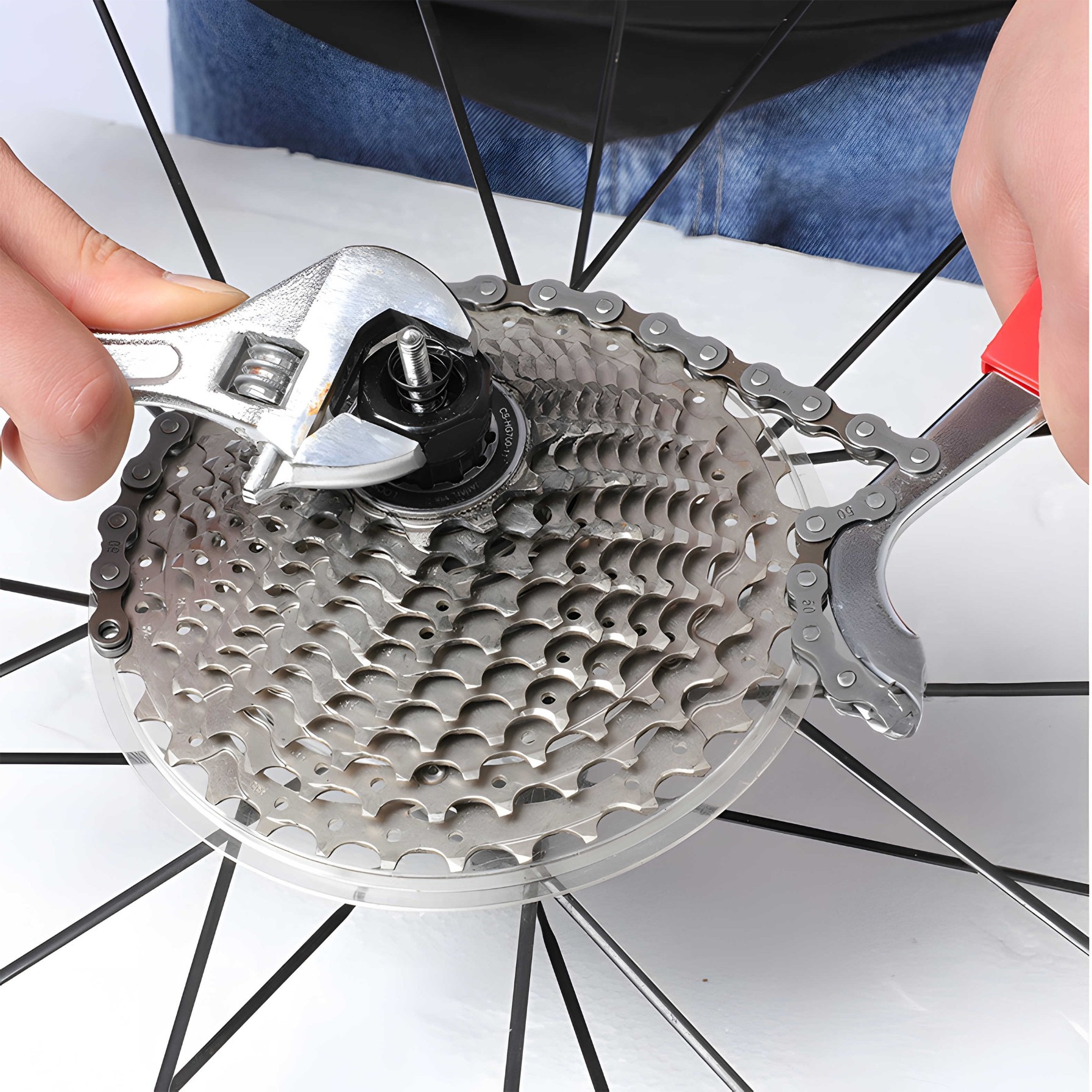 Set 7 Scule pentru Repararea si Intretinerea Bicicletei Inclusiv Presa ...