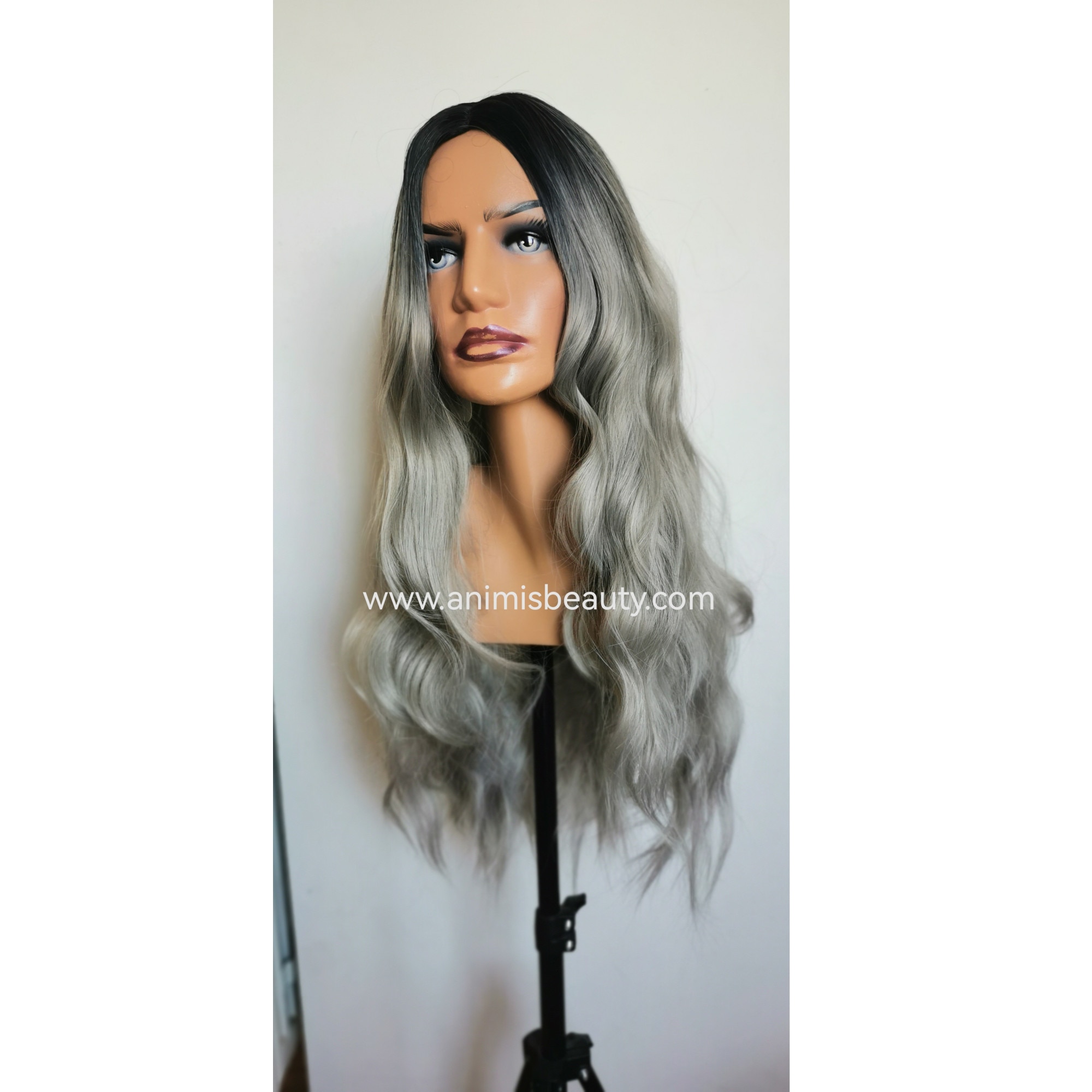 Peruca Argintie Gri Silver, Animis Beauty ®, fibra sintetica cu aspect ...