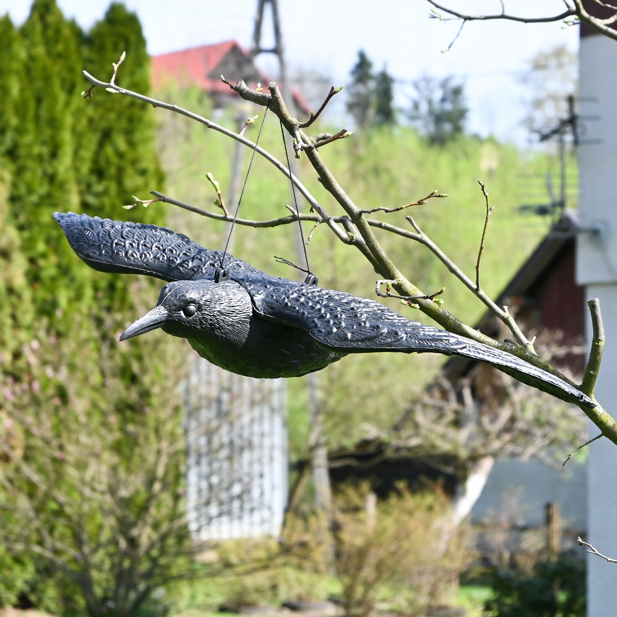 Cioara decorativa artificiala pentru a speria pasarile nedorite ...