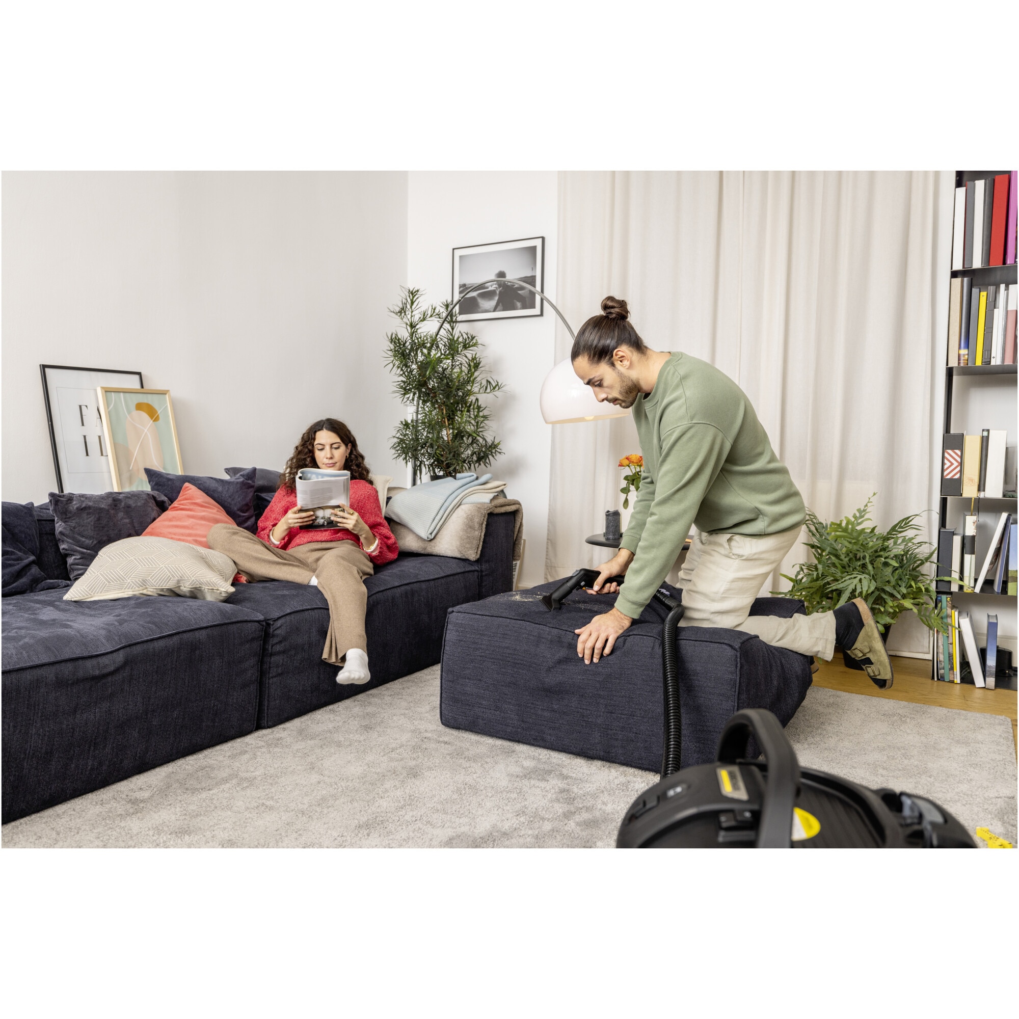 Aspirator cu spalare prin injectie-extractie Karcher SE 4, 1000 W ...