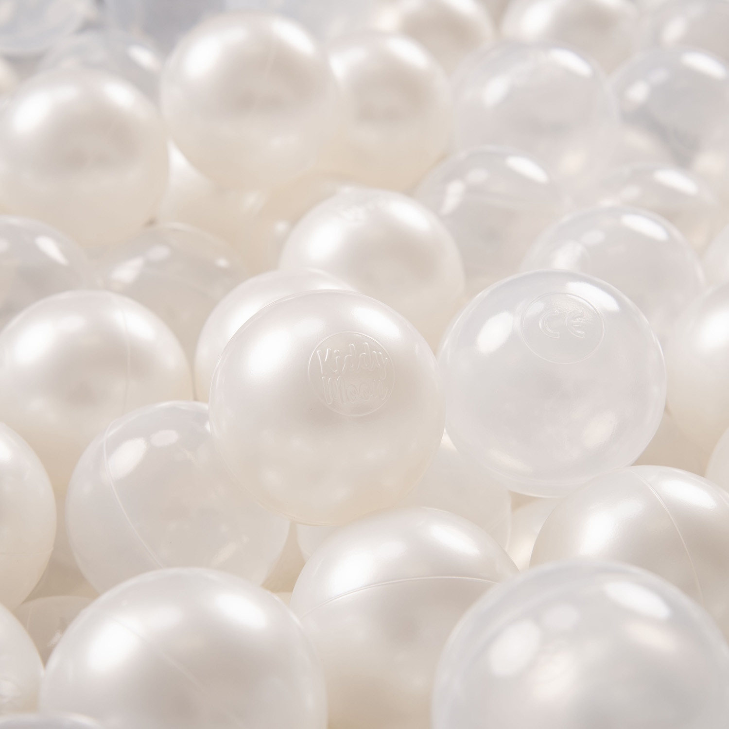 Set 200 de bile de joaca, KiddyMoon, Plastic, 6 cm, Transparent/Perla ...