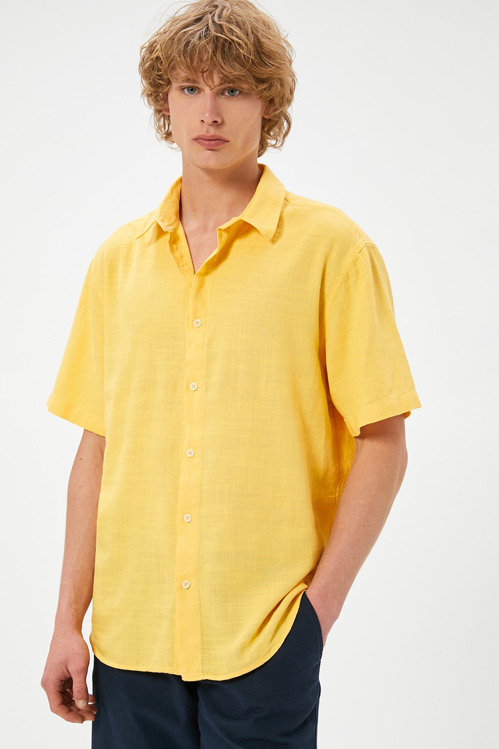 KOTON, Camasa cu maneci scurte, Galben sofran, M - eMAG.ro