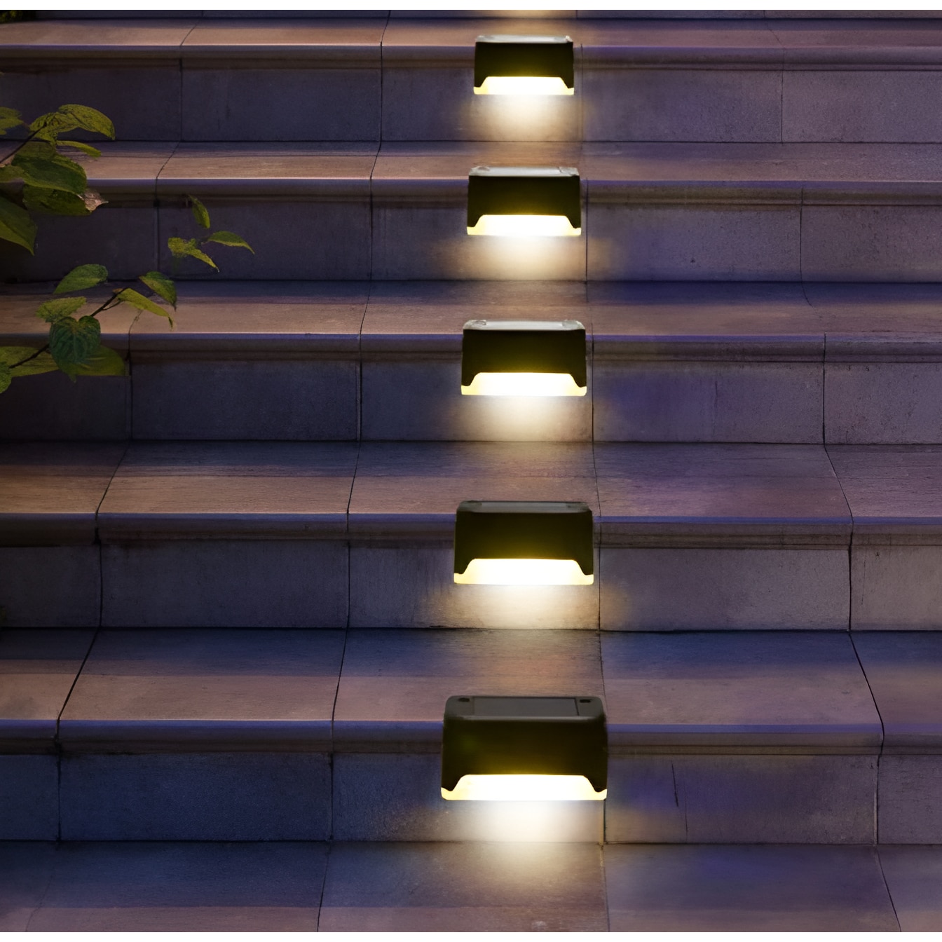 Lampa Solara cu Iluminare LED, Rezistent la Apa IP44, pentru Gradina ...