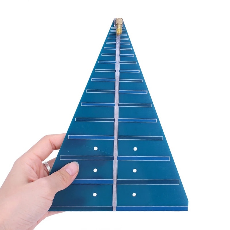 Antena UWB WiFi directionala de banda larga si frecventa larga, 800MHz ...