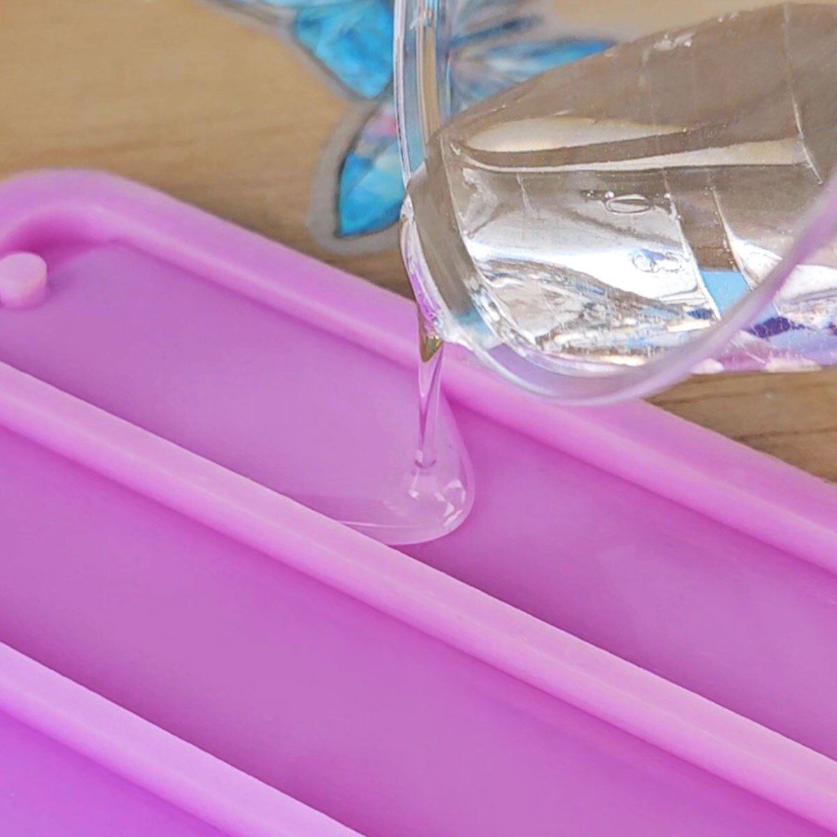 Rasina epoxidica super-transparenta, non-toxica, stralucitoare, usor de ...