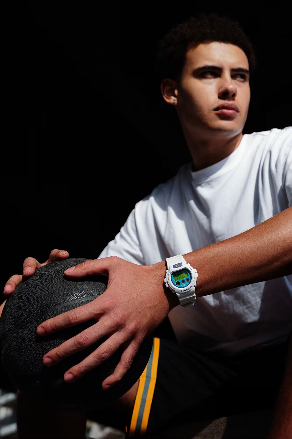 Casio, Ceas digital G-Shock, Alb - eMAG.ro