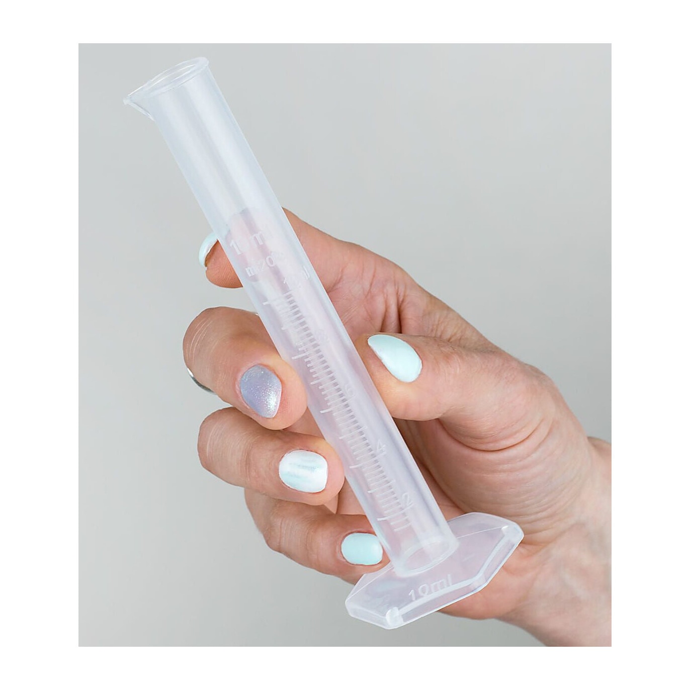 Cilindru gradat, 10 ml - eMAG.ro