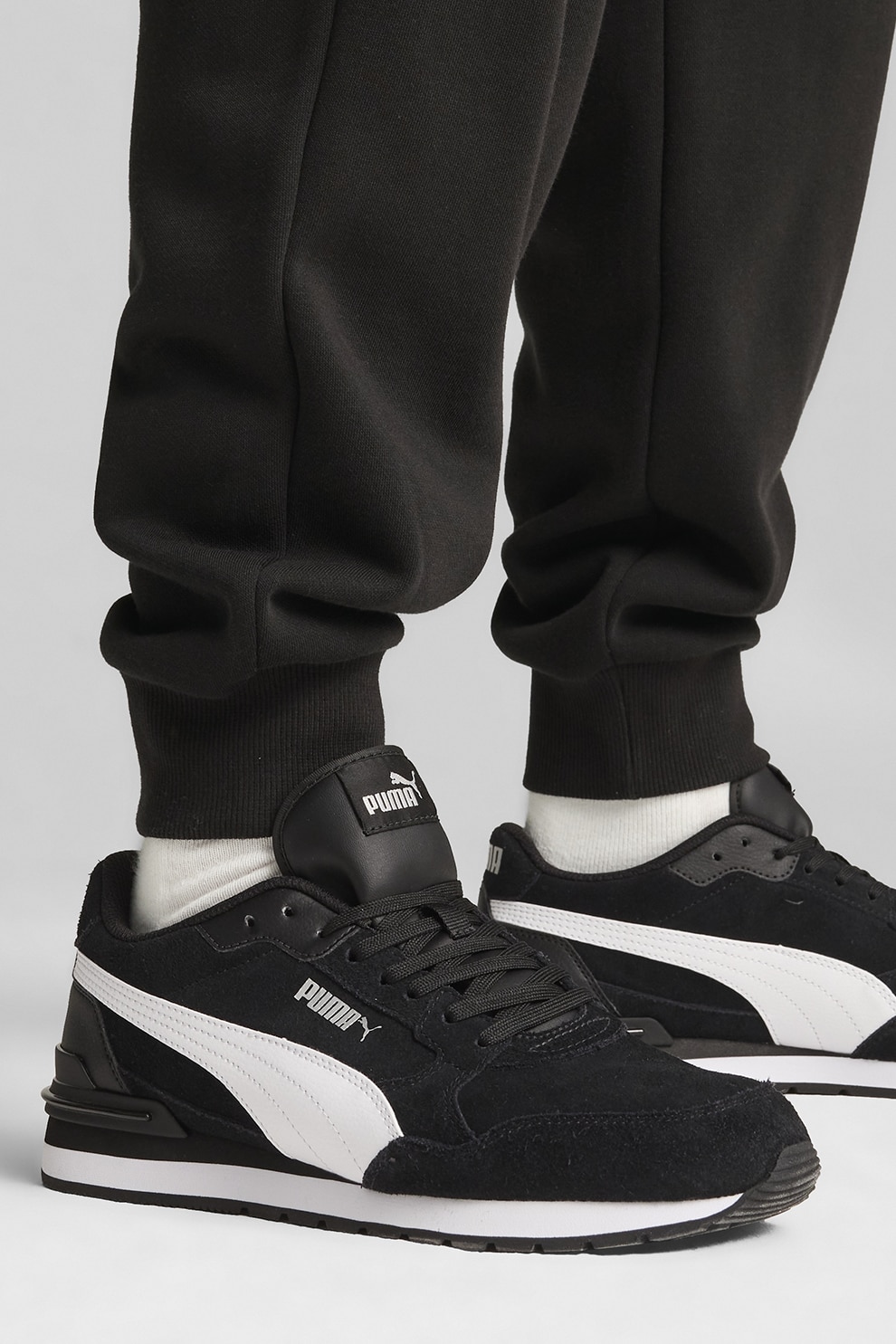 Puma, Pantofi sport ST Runner-v4, Alb, Negru, 9.5 - eMAG.ro
