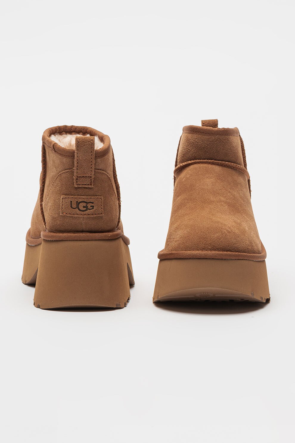 UGG, Ghete din piele intoarsa Classic Ultra, Maro camel, 10 - eMAG.ro