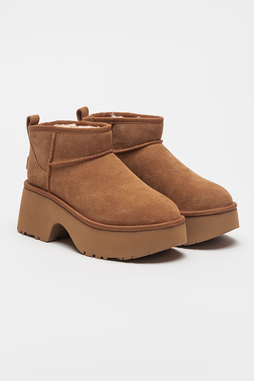UGG, Ghete din piele intoarsa Classic Ultra, Maro camel, 8 - eMAG.ro