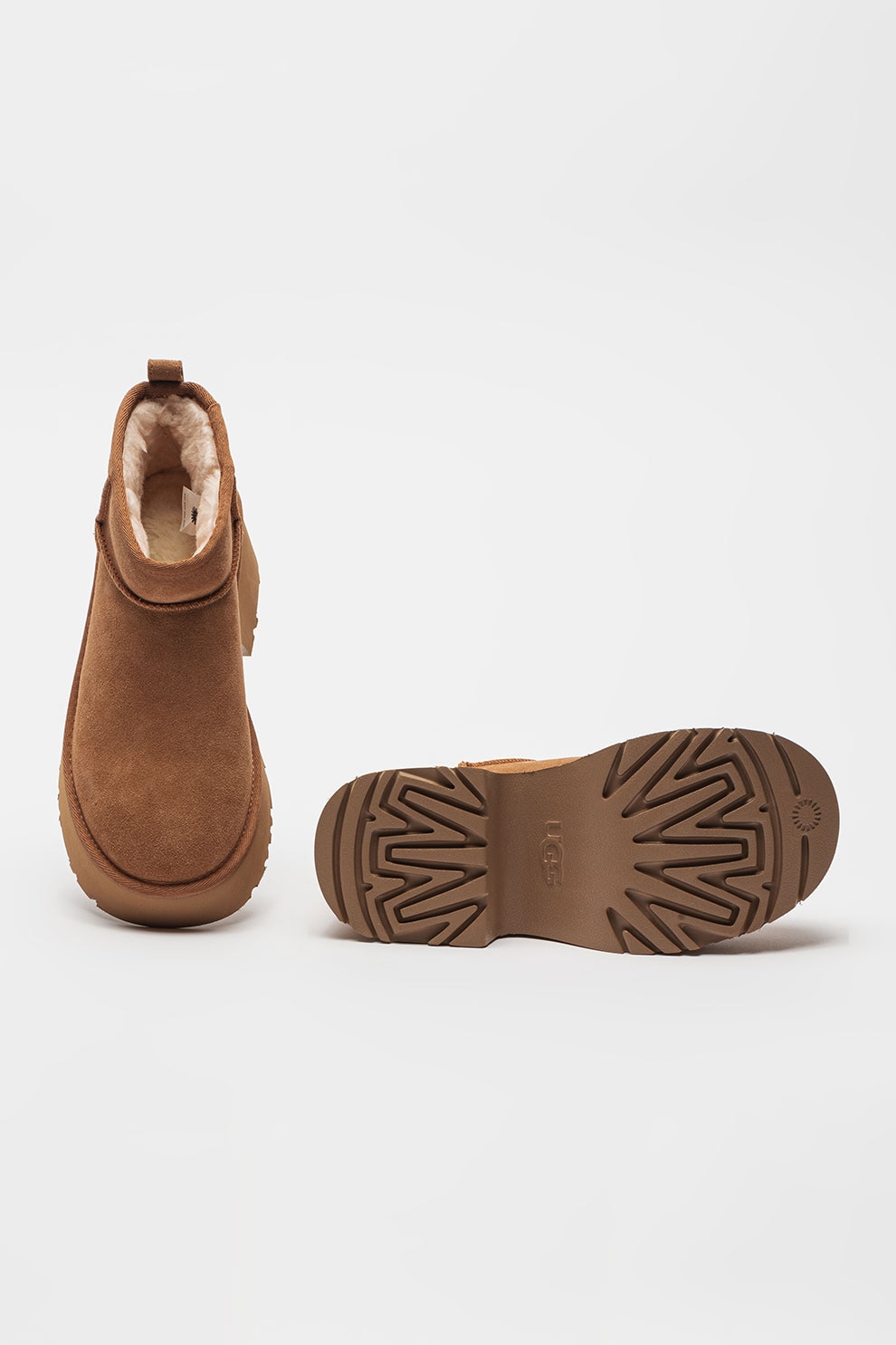 UGG, Ghete din piele intoarsa Classic Ultra, Maro camel, 8 - eMAG.ro