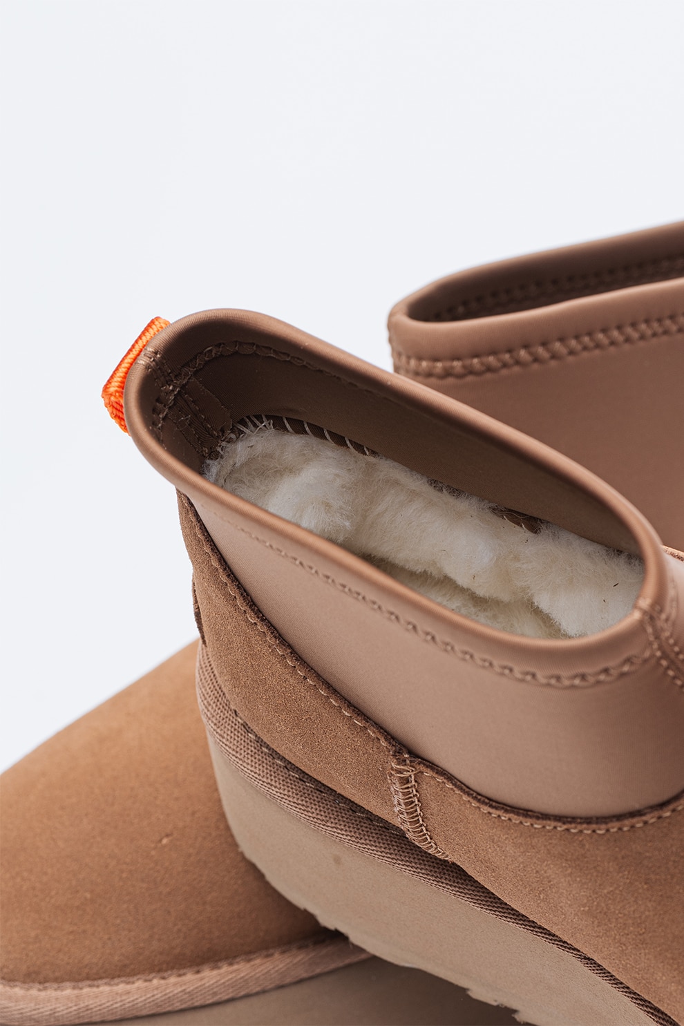 UGG, Ghete de piele intoarsa cu segment din material textil Classic ...