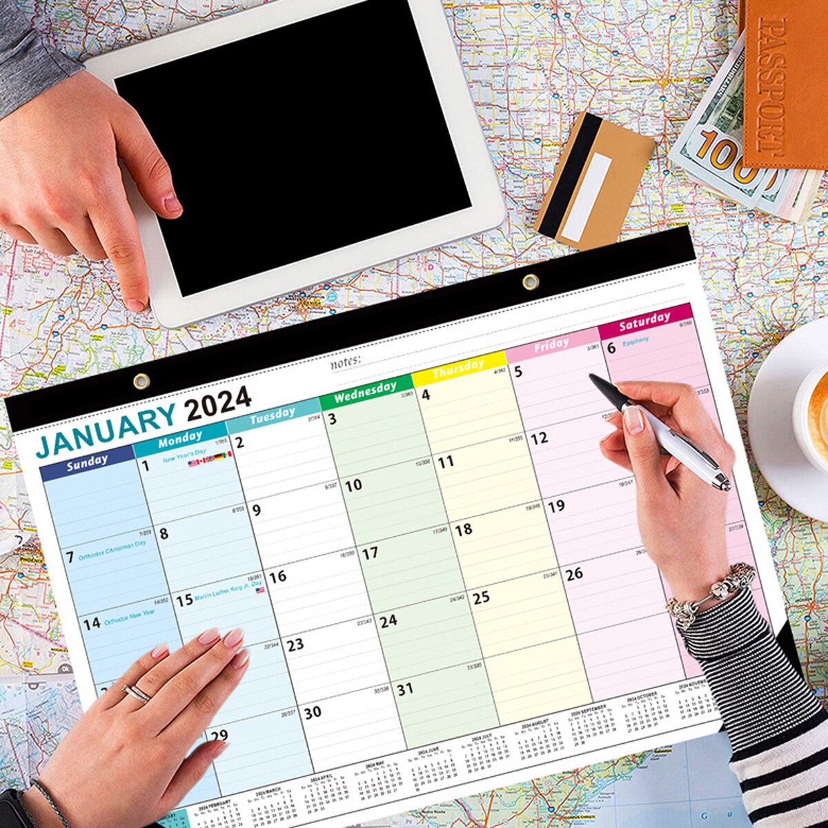 Calendar de birou 2024-2025, hartie, 43 x 30.5 cm, multicolor - eMAG.ro