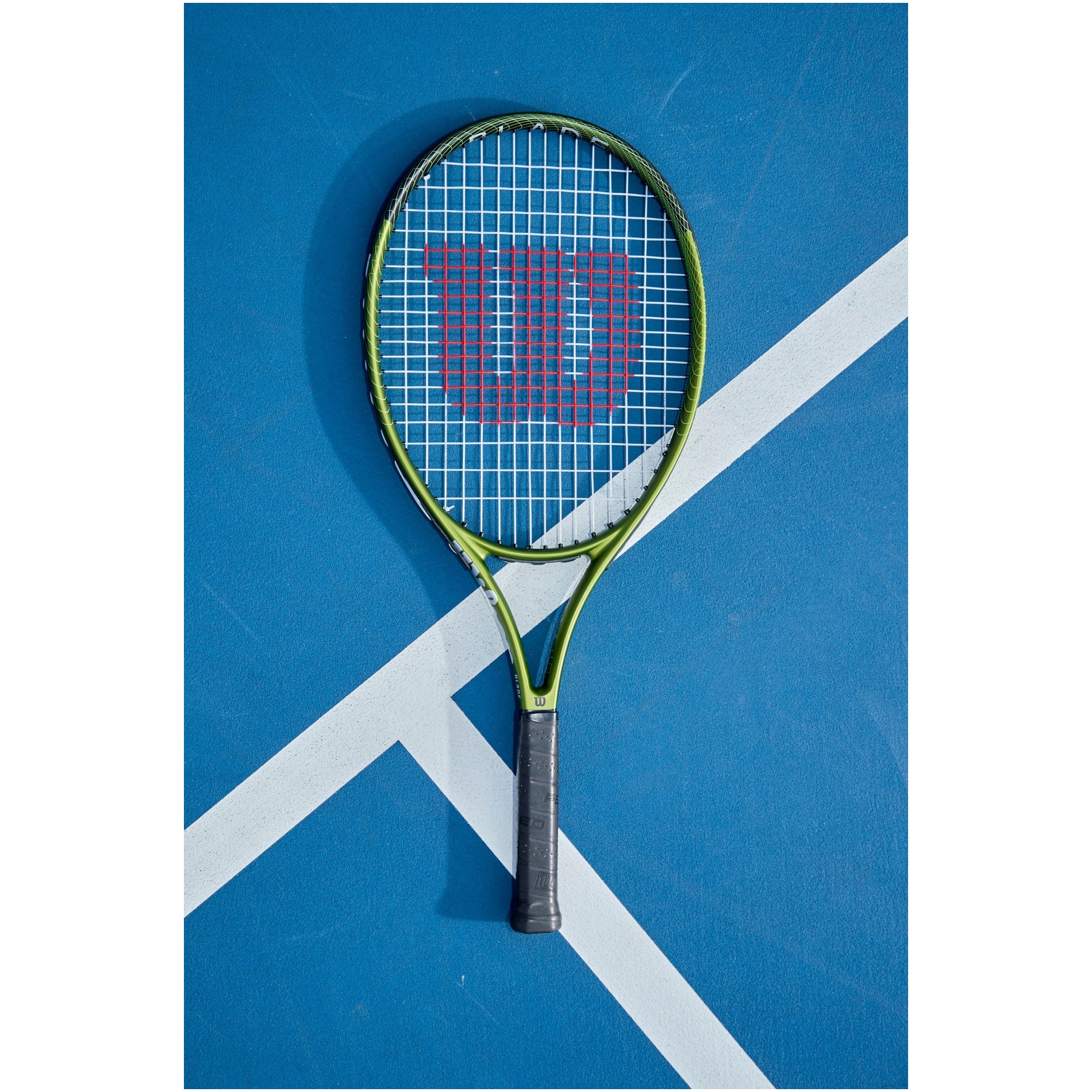 Racheta tenis camp copii Wilson Blade Feel Comp JR 26 - eMAG.ro