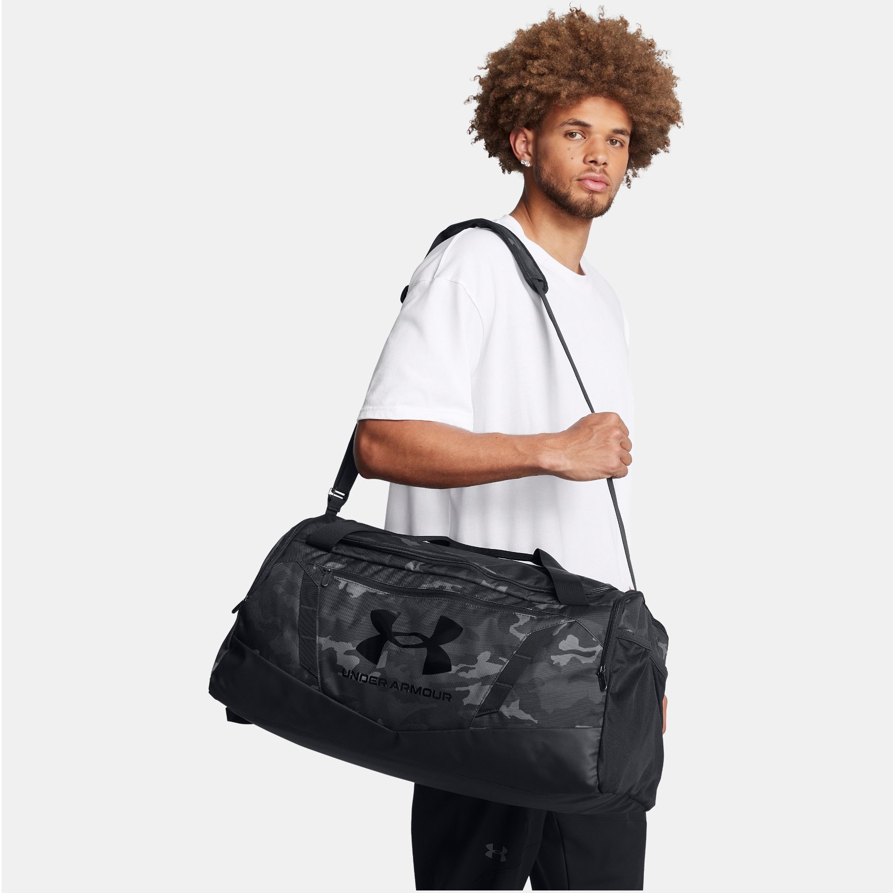 Спортна чанта Under Armour Undeniable 5.0 M, Черен/Камуфлаж - eMAG.bg