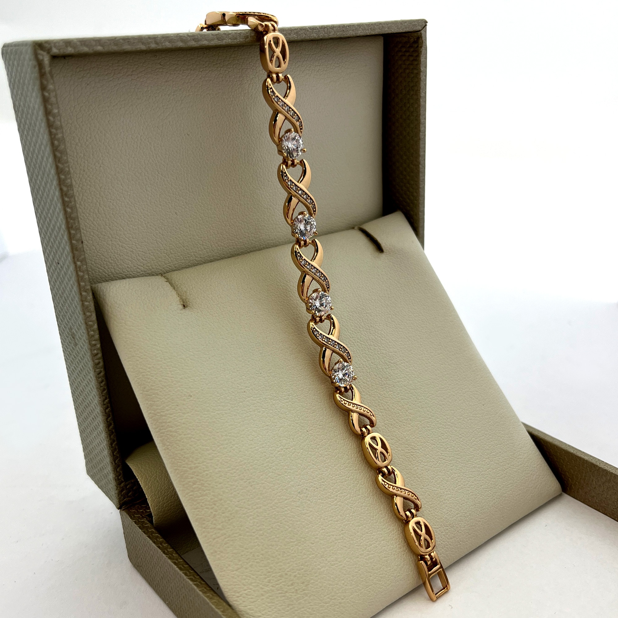 Bratara Infinita De Aur Pentru Femei Cu Zirconii Cadou Pentru Femeie ...