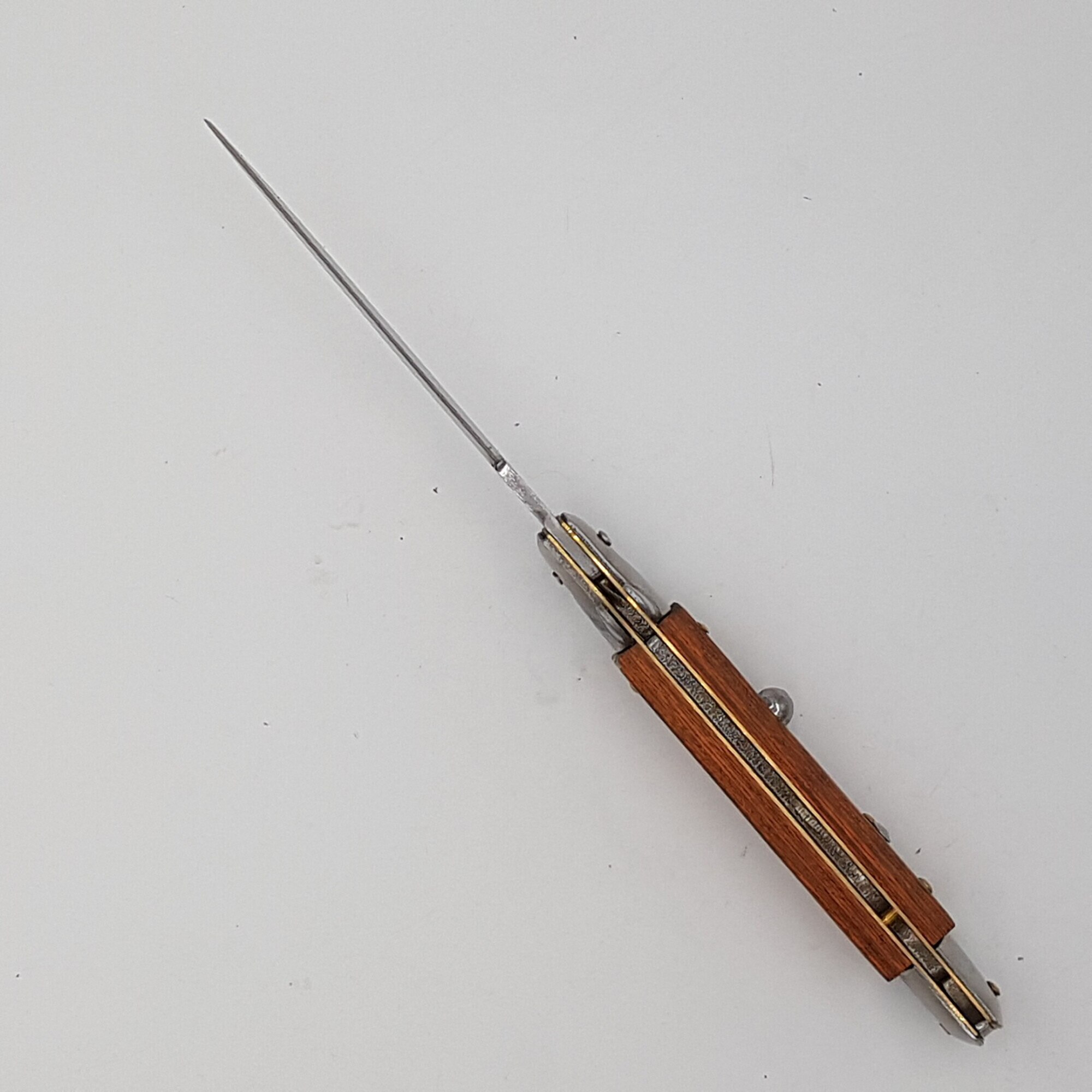 Briceag stilet, deschidere automata buton, lama din otel, pentru ...