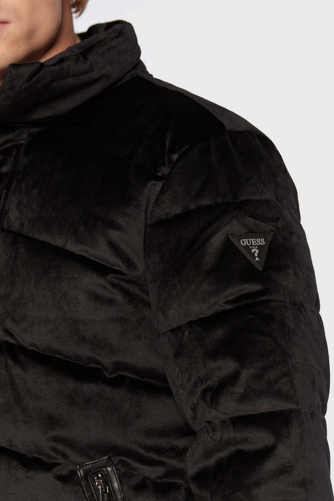 Geaca Guess din puf Luxury M2BL49 - eMAG.ro