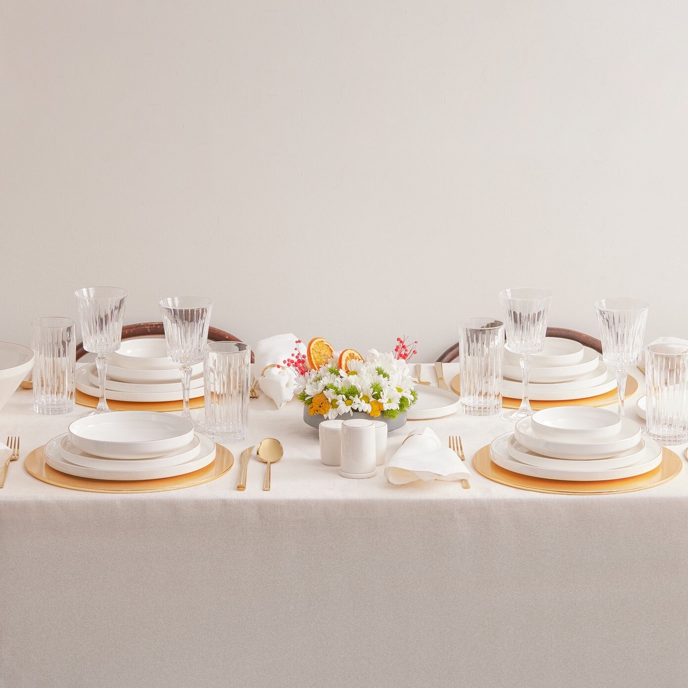 Set Vesela pentru 12 persoane Karaca Streamline New Saturn, 59 piese ...