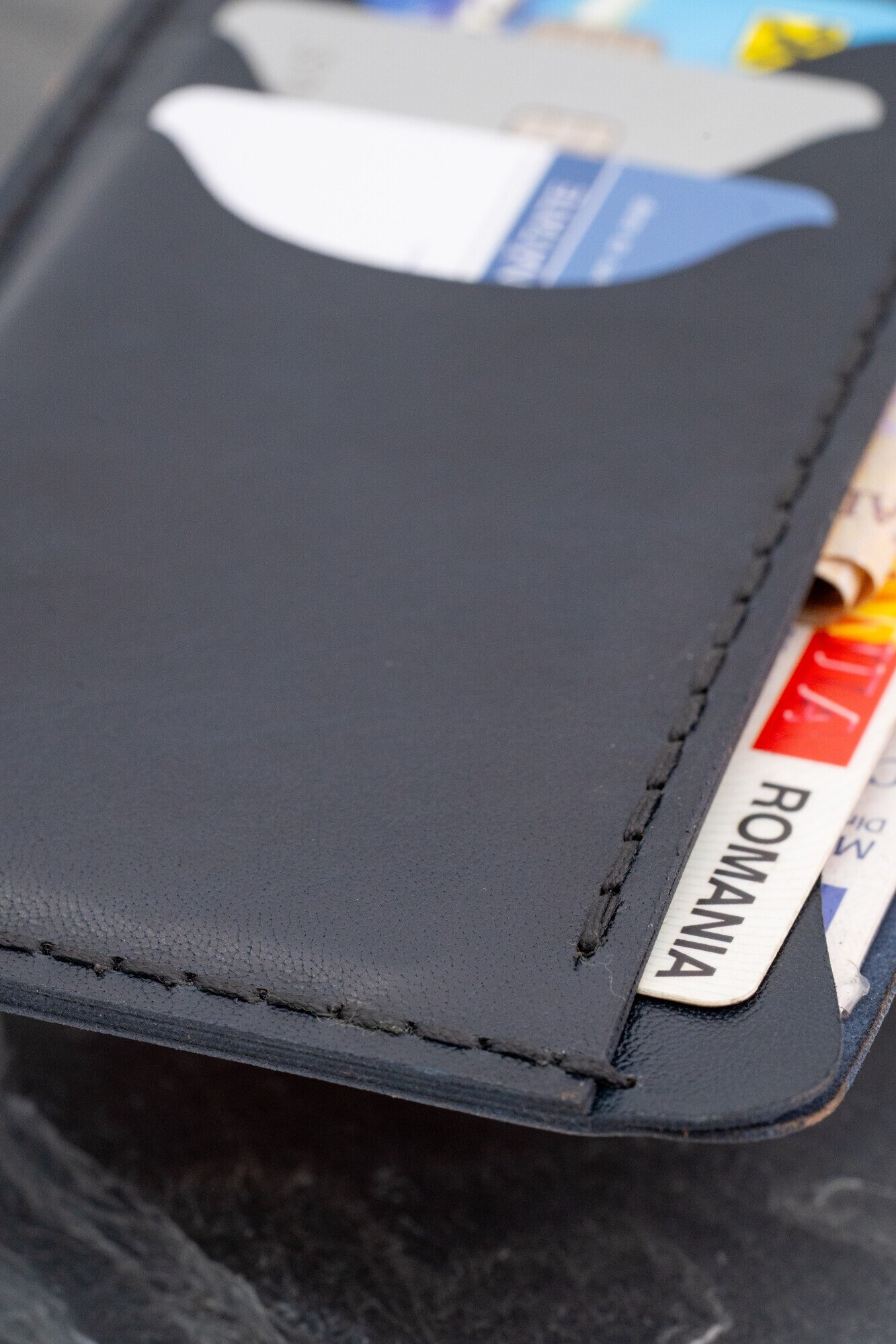 Port card talon auto, ultra-subtire, piele de cangur, lucrat manual, 14 ...