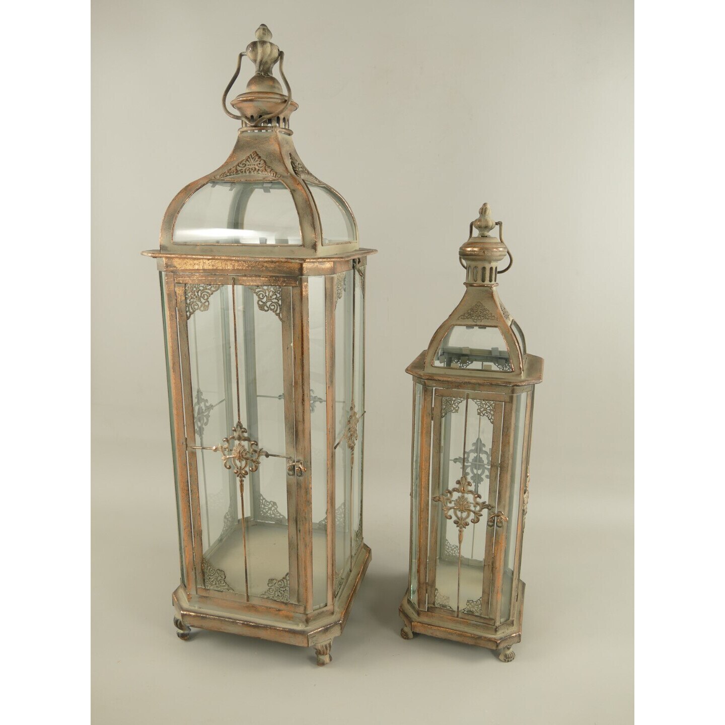 Set de 2 felinare decorative vintage, metal si sticla, H 82 / 62 cm ...