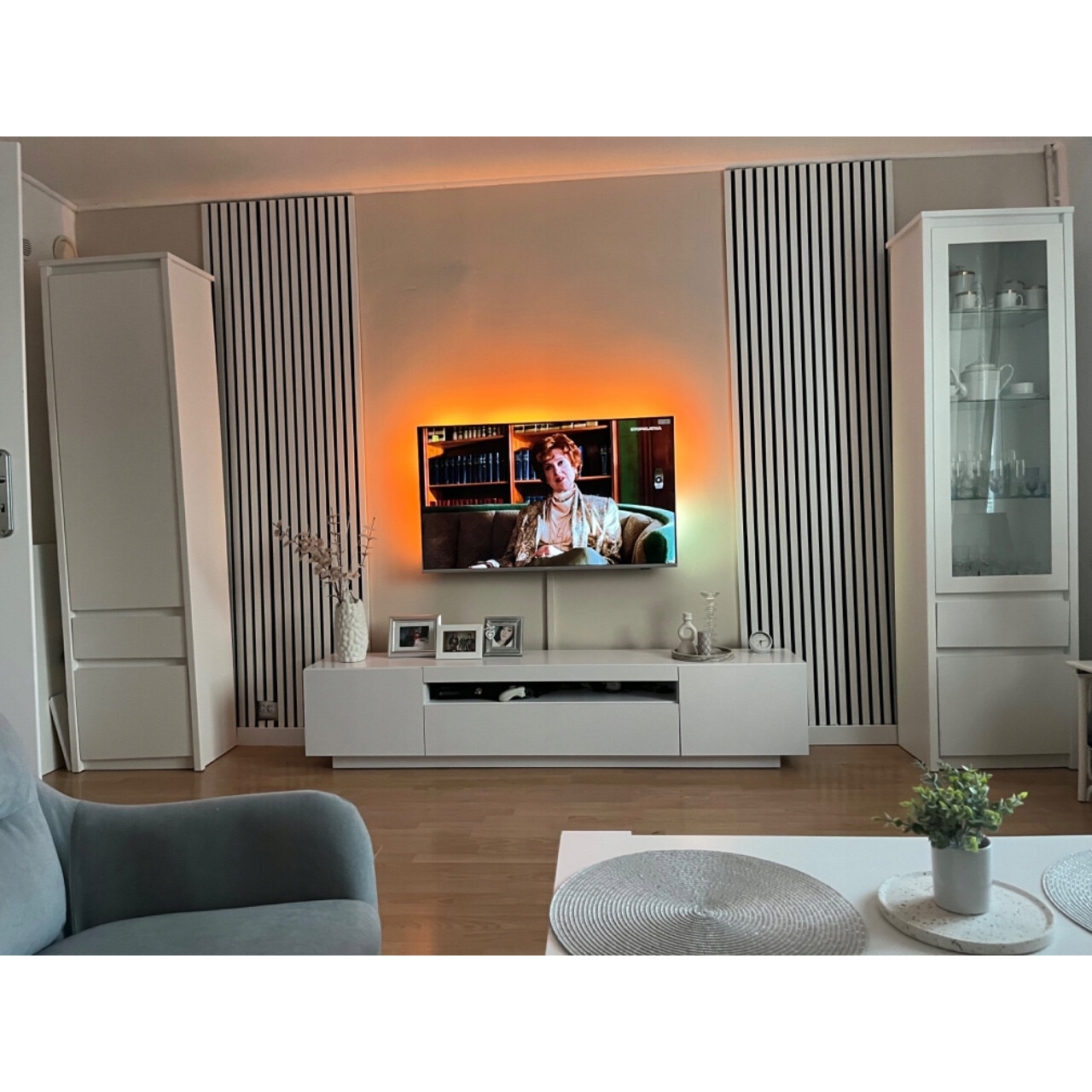 Riflaj MDF decorativ LDA PREMIUM de tip Panou Acoustic, ALB MAT, 260x40 ...