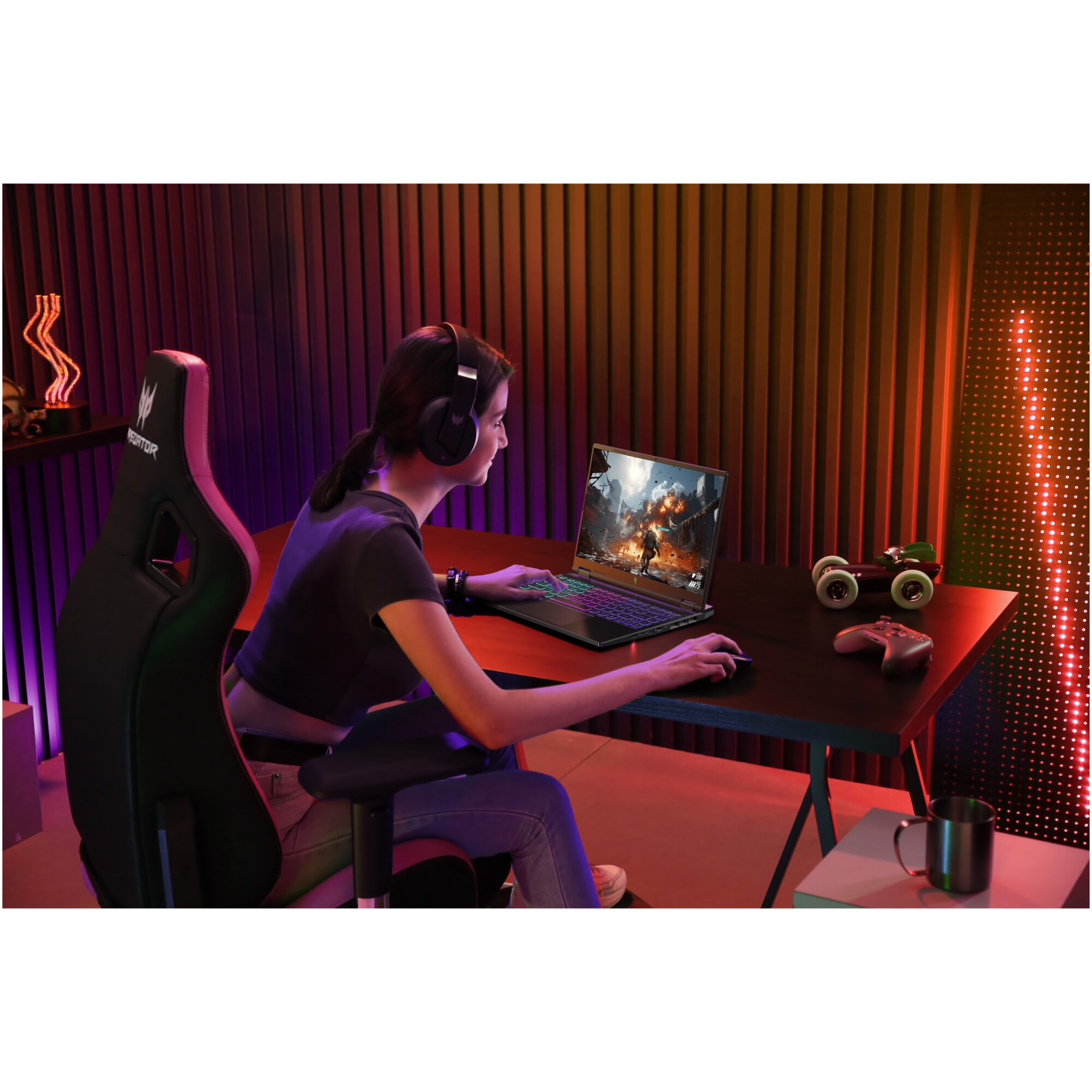 Лаптоп Gaming Acer Nitro 14 AN14-41-R842, AMD Ryzen™ 7 8845HS, 14.5 ...