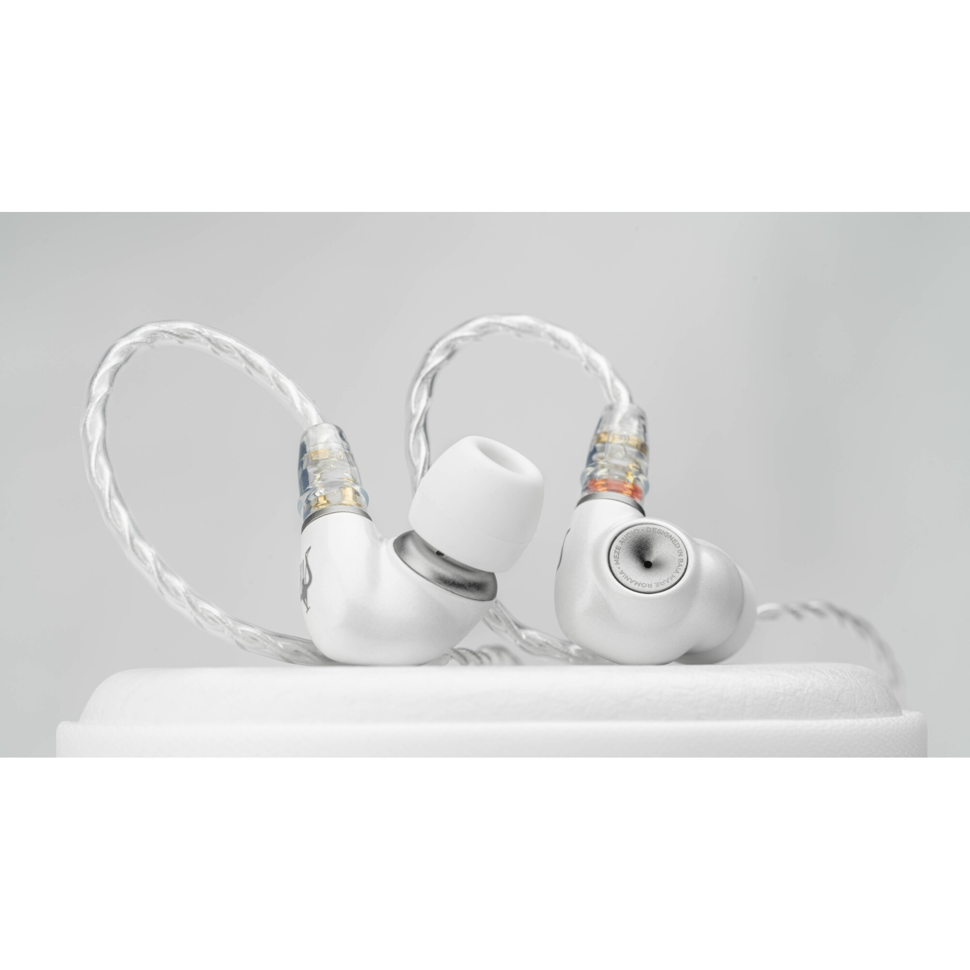 Casti Meze Audio ALBA - eMAG.ro