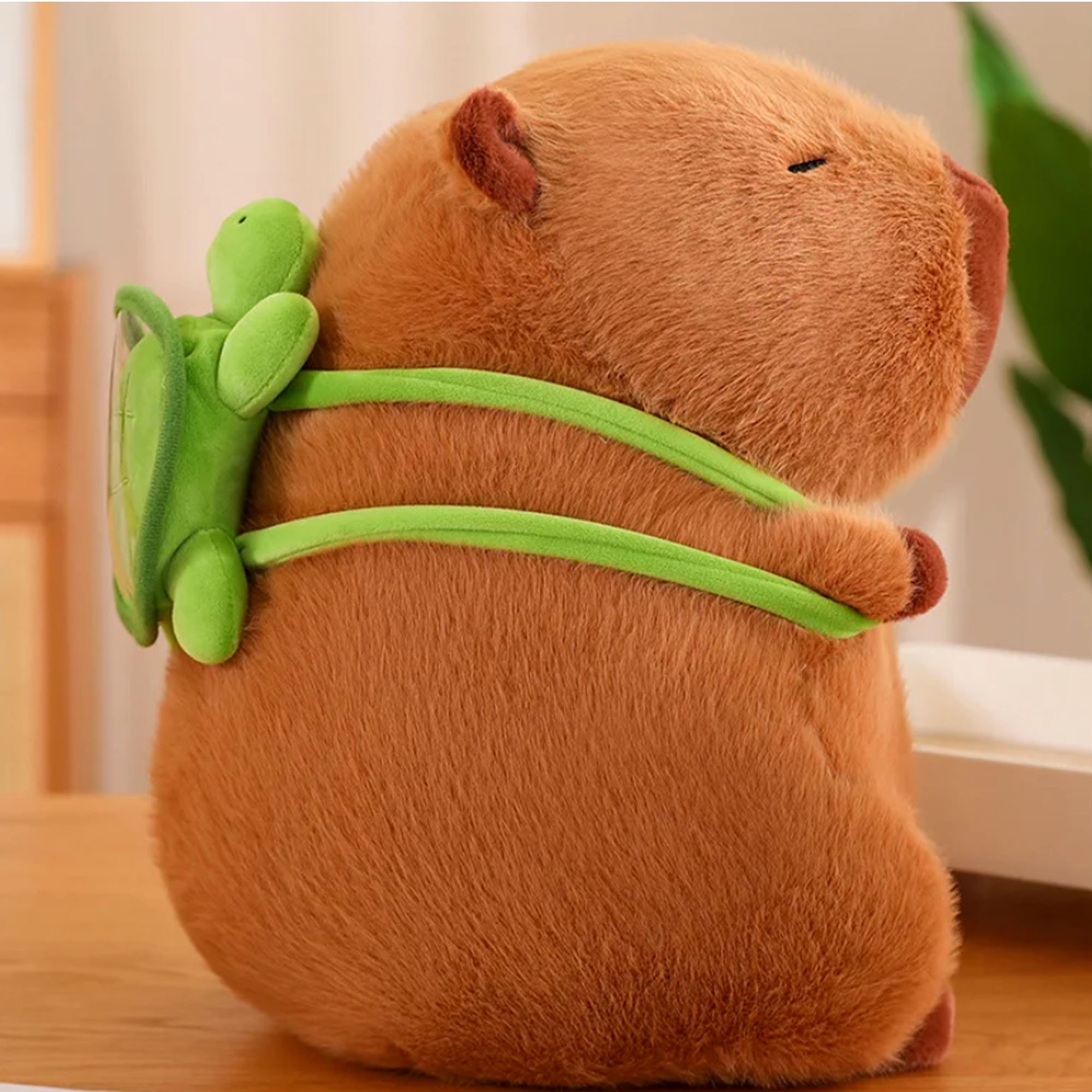 Jucarie de plus, Capybara grasut cu ghiozdan verde, pentru bebelusi si ...