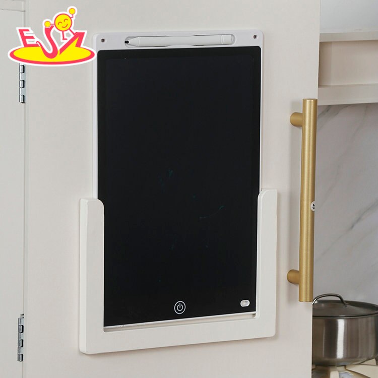 Bucatarie Din Lemn Interactiva Idealstore Dimensiuni 108 X 99 X 80 Cm
