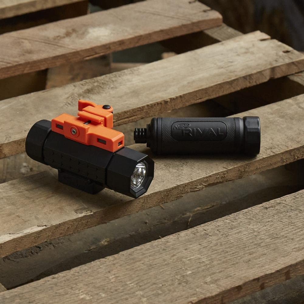 Jucarie Nerf Rival Flashlight Grip - eMAG.ro