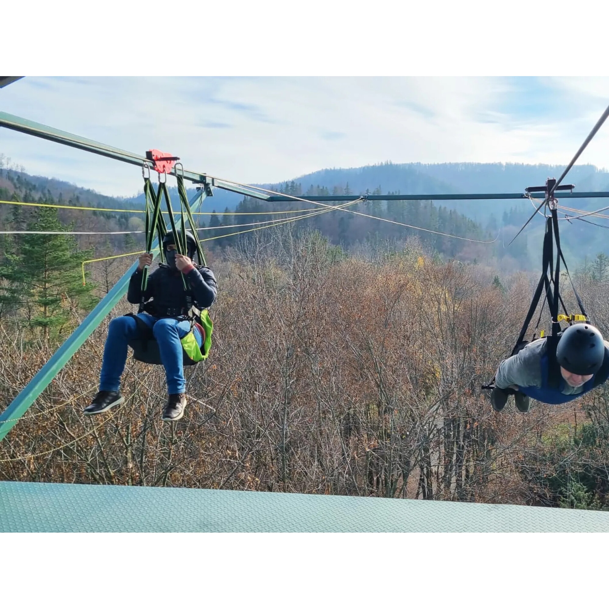 Voucher Mega Tiroliana Bucovina, Superman, 1 persoana, 1 sedinta, 2 ...