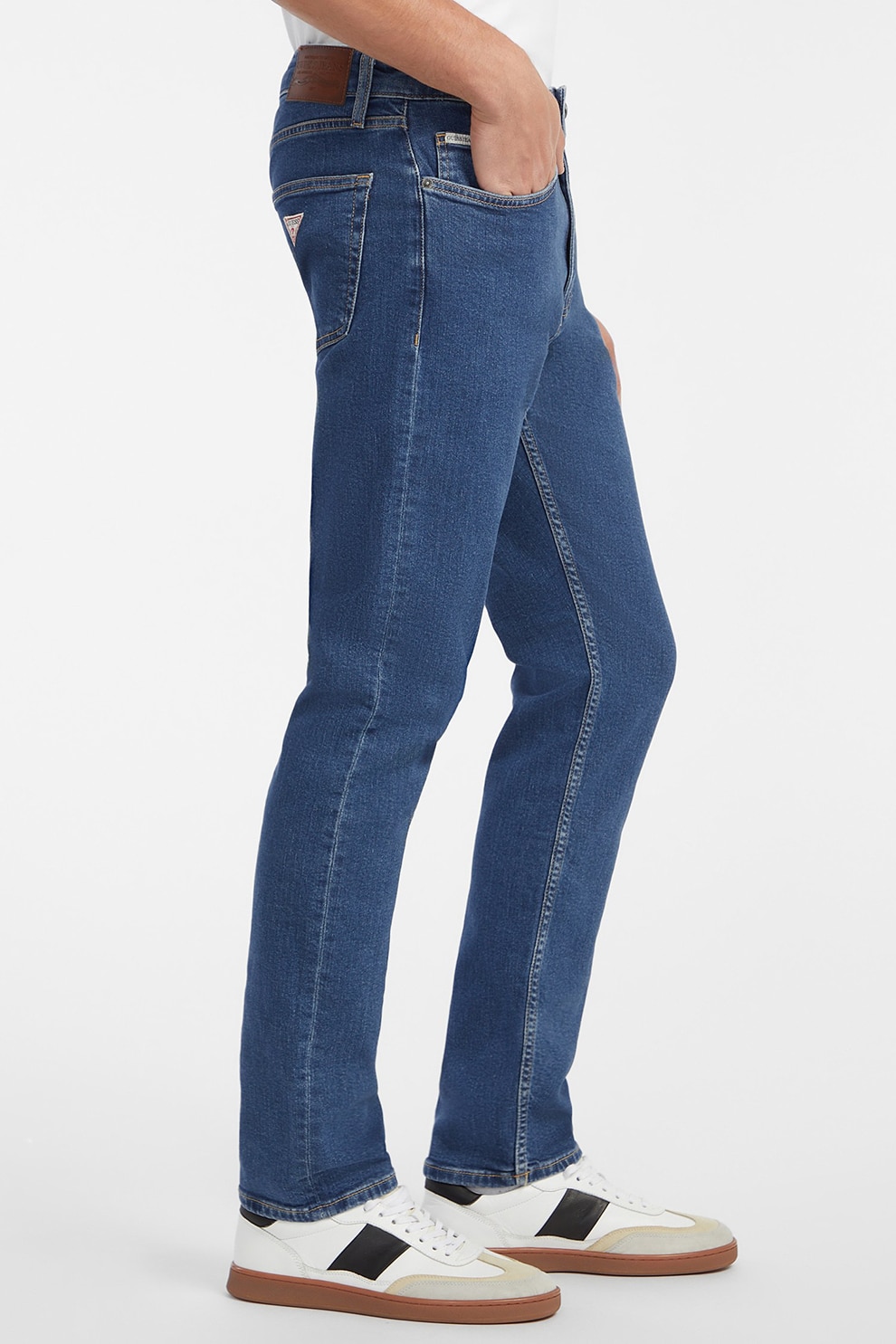 GUESS JEANS, Blugi slim fit cu talie medie, Albastru inchis, W40-L32 ...