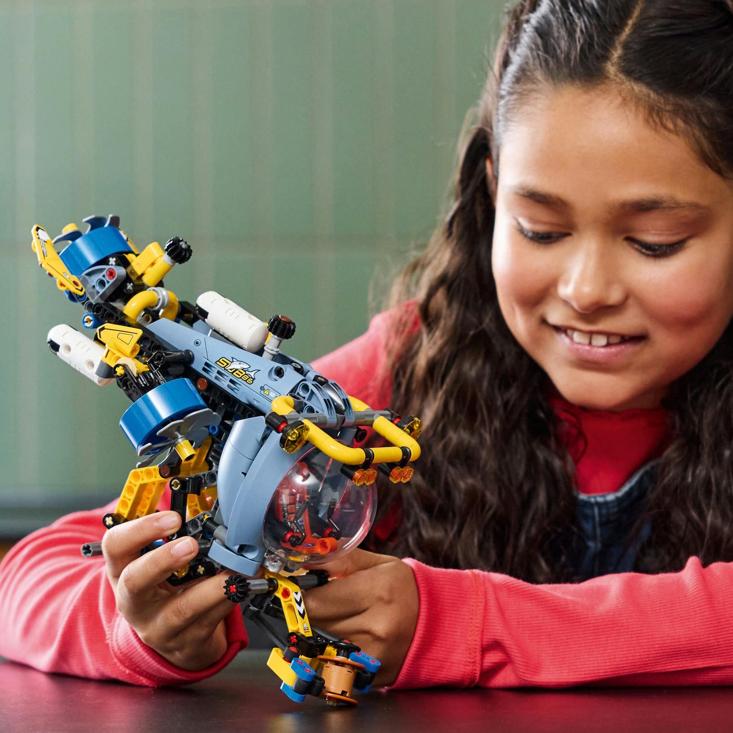 LEGO® Technic - Submarin de cercetare la mare adancime 42201, 413 piese ...