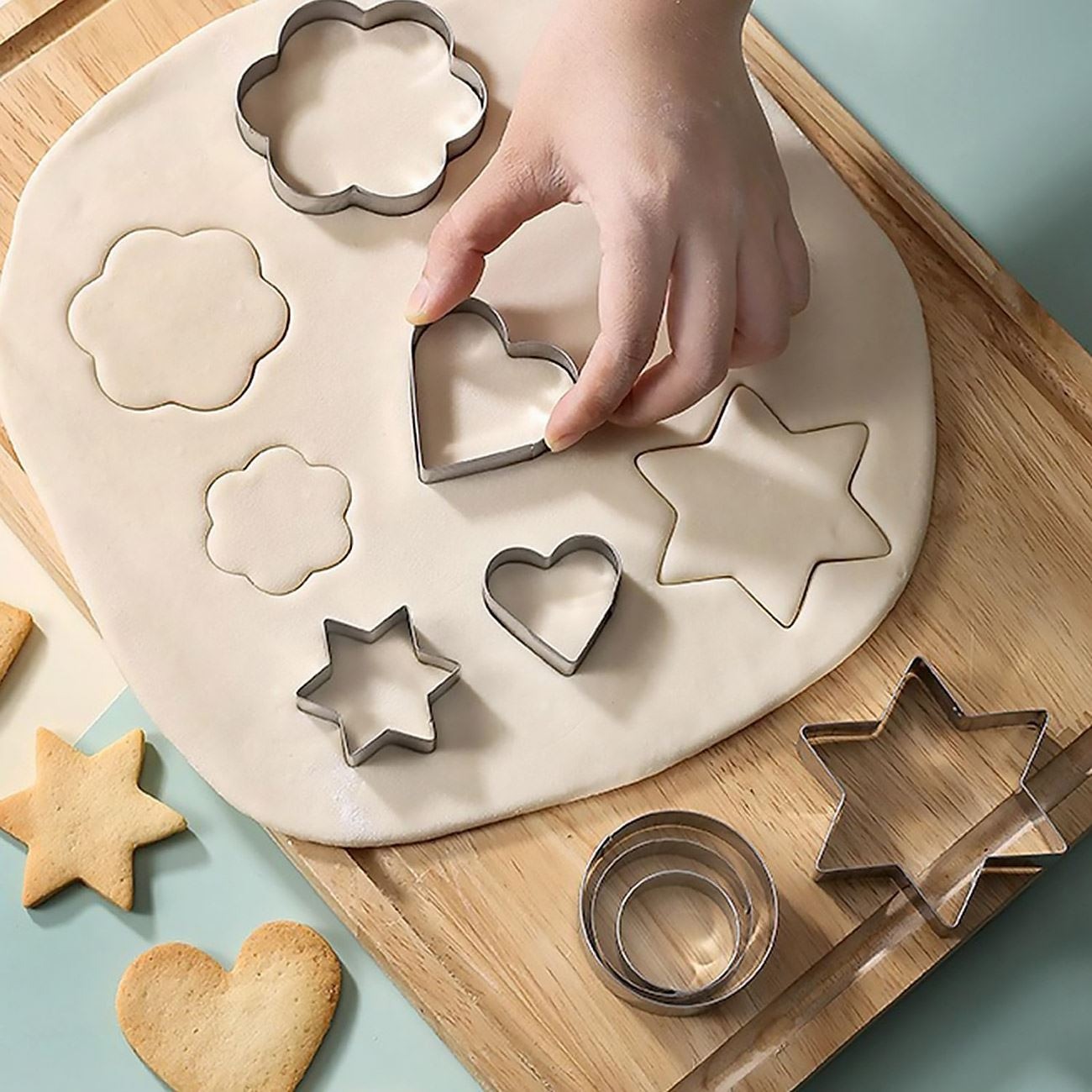 Set 5 Forme Metalice Biscuiti Patrat, Inima, Stea, Floare, Semiluna 6cm ...