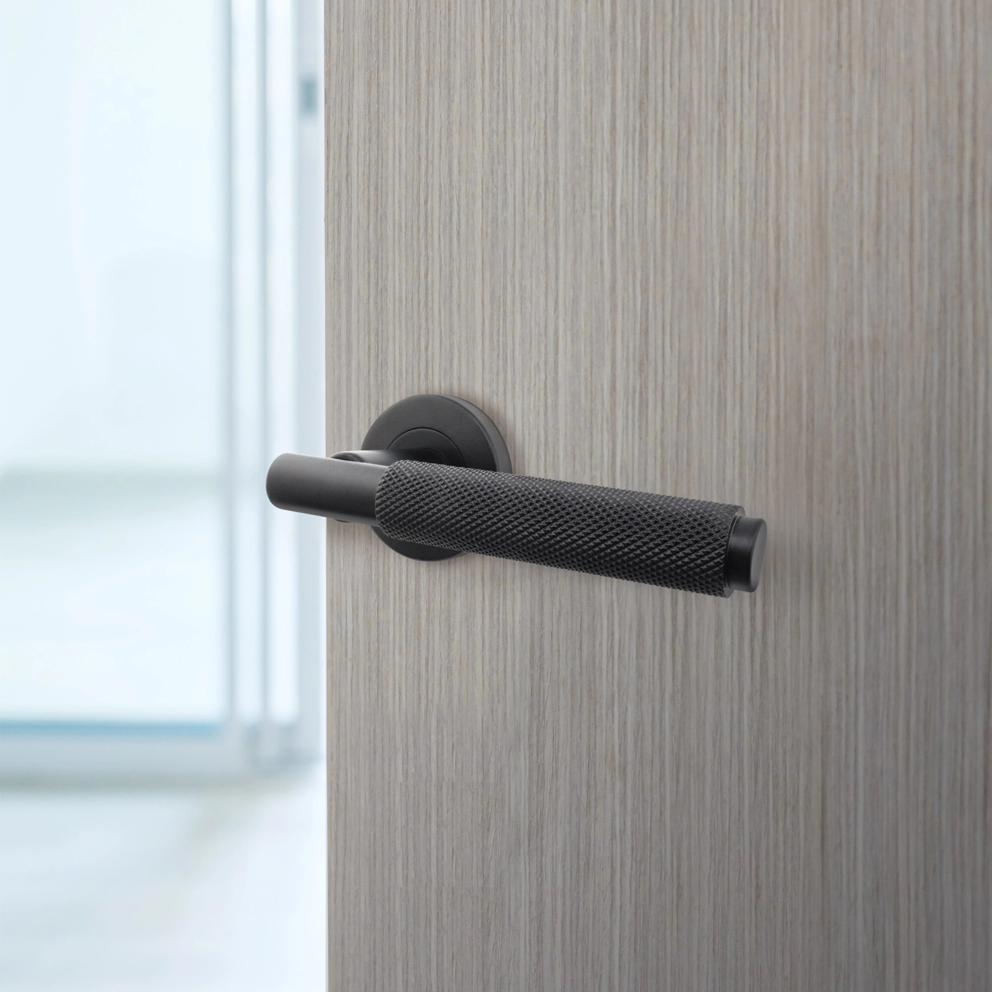 Manere tip rozeta pentru usa interior, maner la 90 de grade, material ...