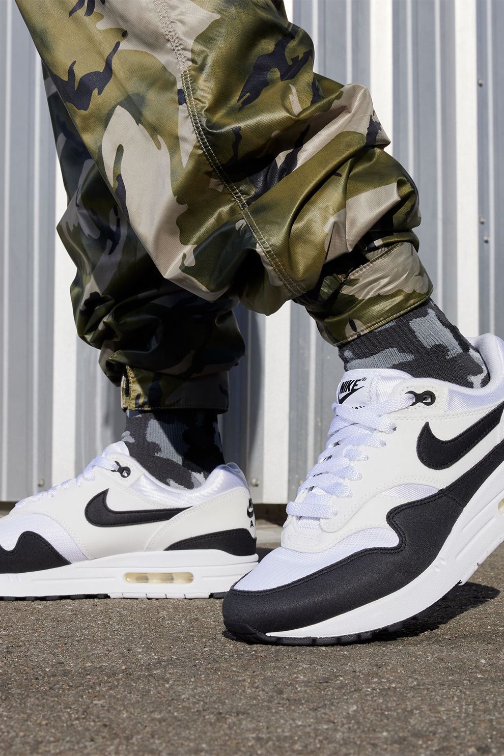 Nike, Pantofi sport cu logo Air Force, Alb, Negru, 11 - eMAG.ro