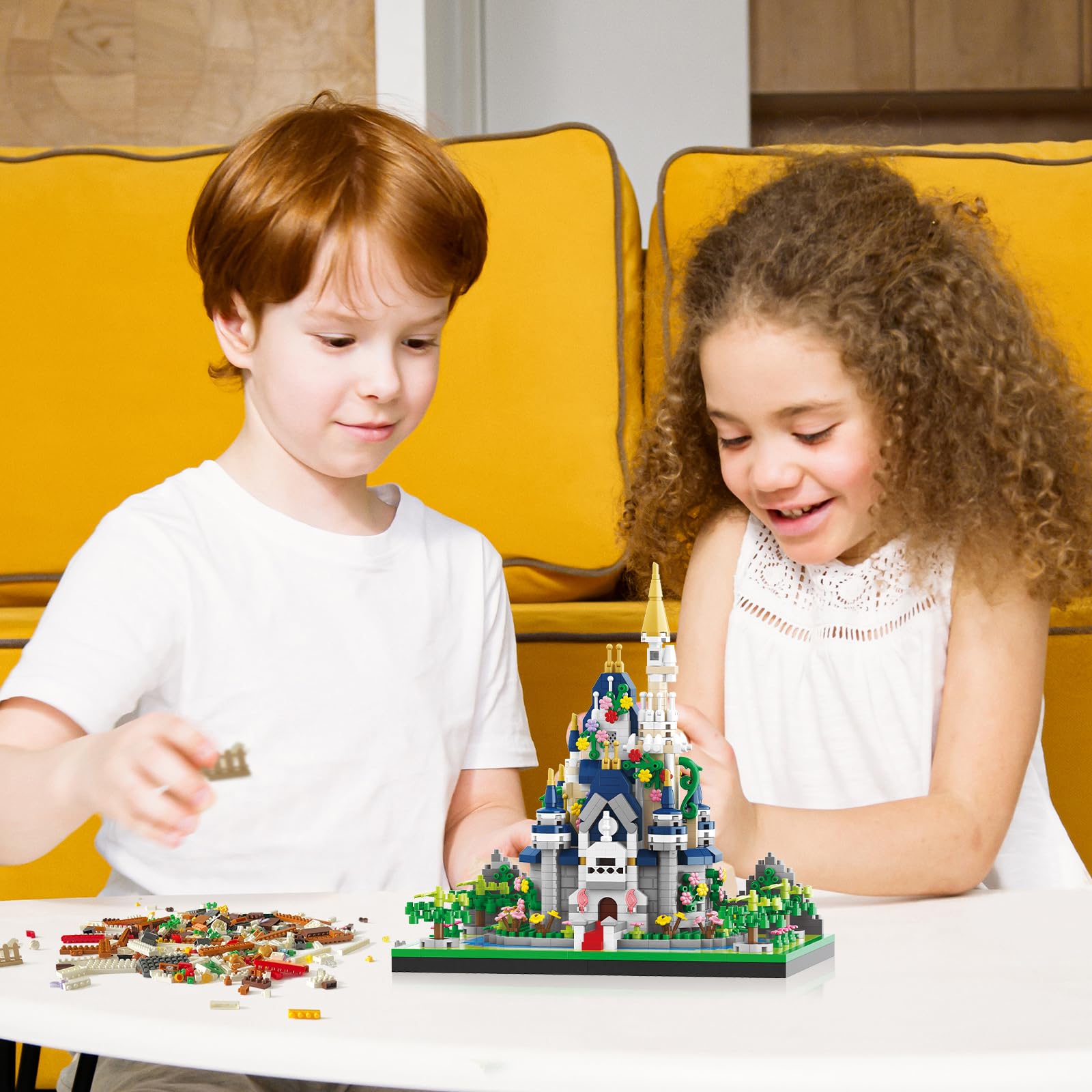 Set de jucarii pentru blocuri de constructie Castelul de vis, micro ...