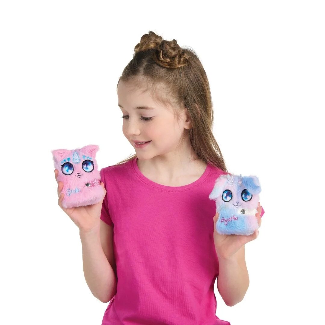 Mini carnetel pufos, personaj Agatha - Nebulous Stars - eMAG.ro