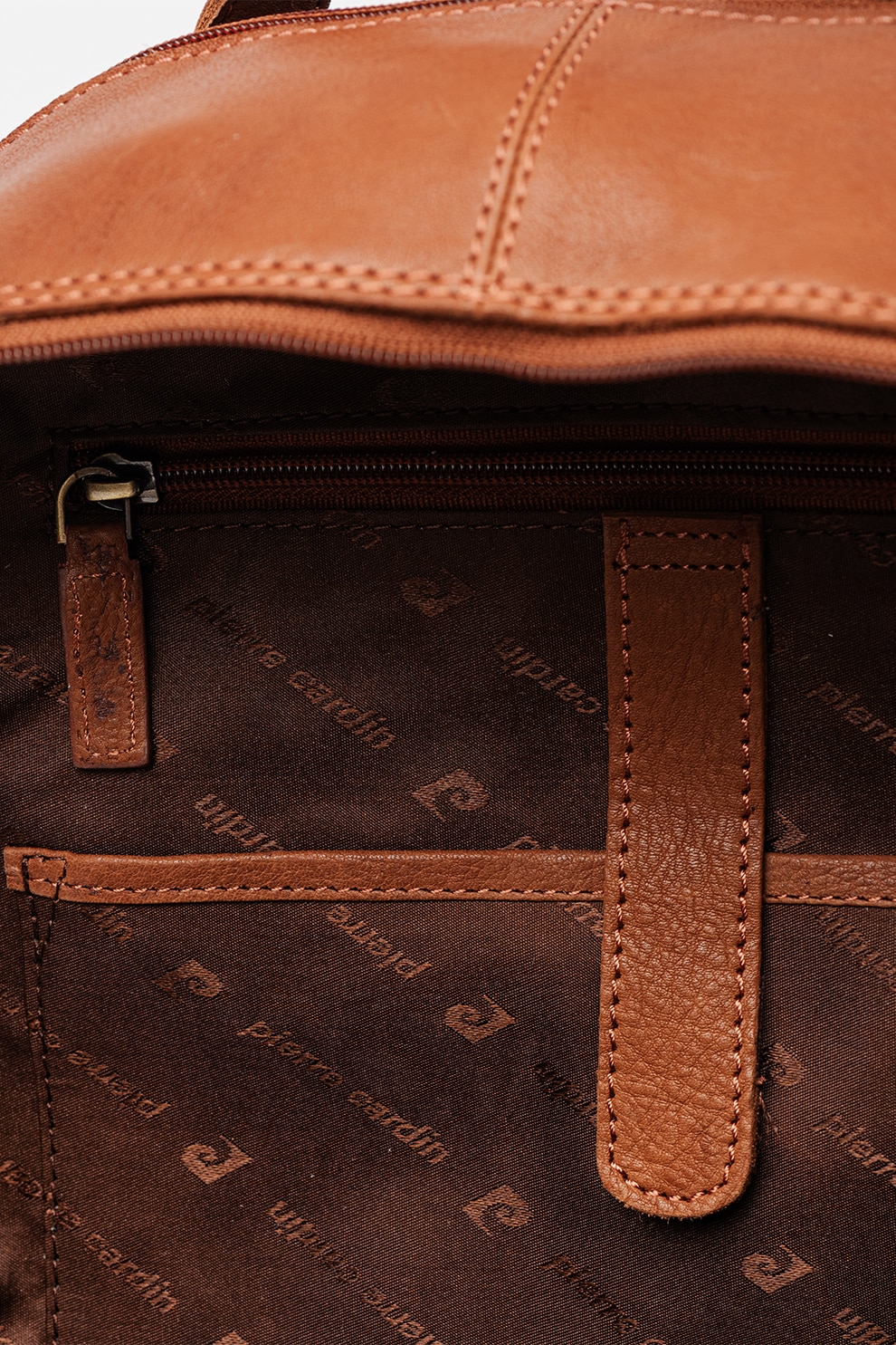 Pierre Cardin, Rucsac din piele cu buzunar frontal Tilak, Maro fango ...