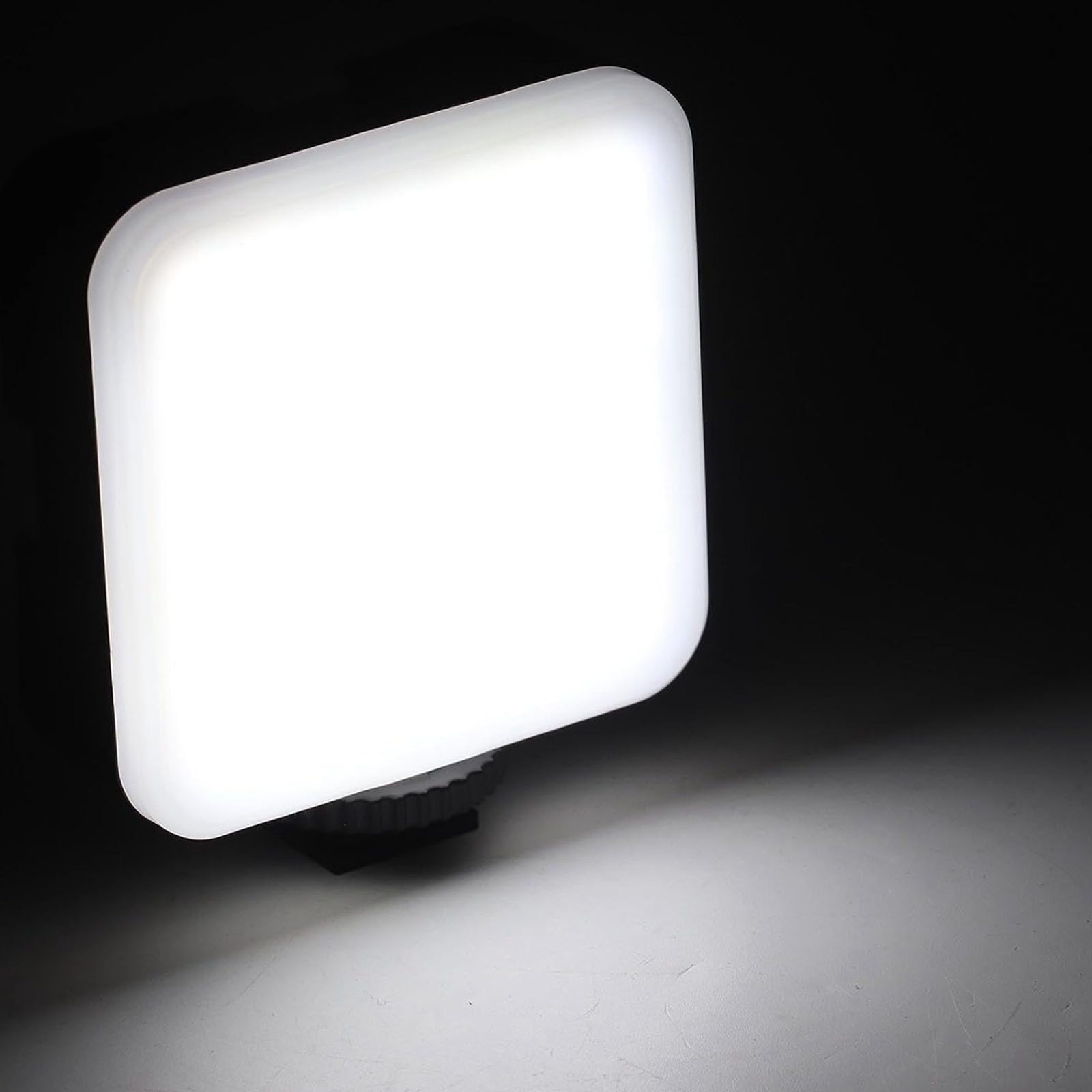 Mini lumina video LED, SINBINTA, Selfie light pentru poze sau video ...