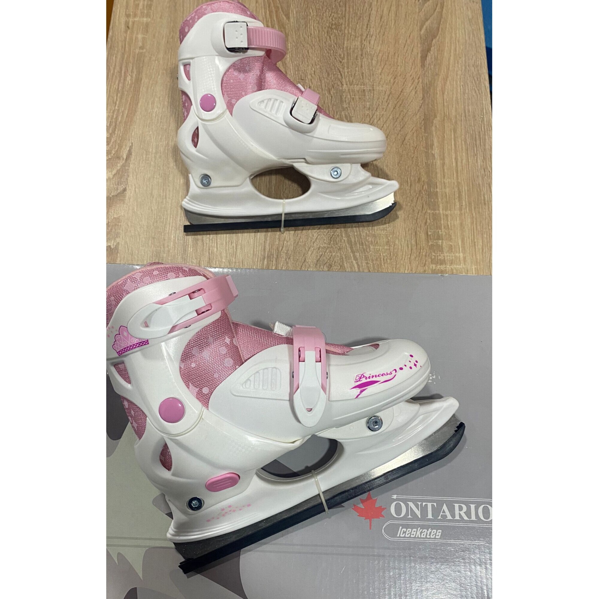 Patine de gheata reglabile Ontario pentru copii marime 32-35 Alb/Roz ...