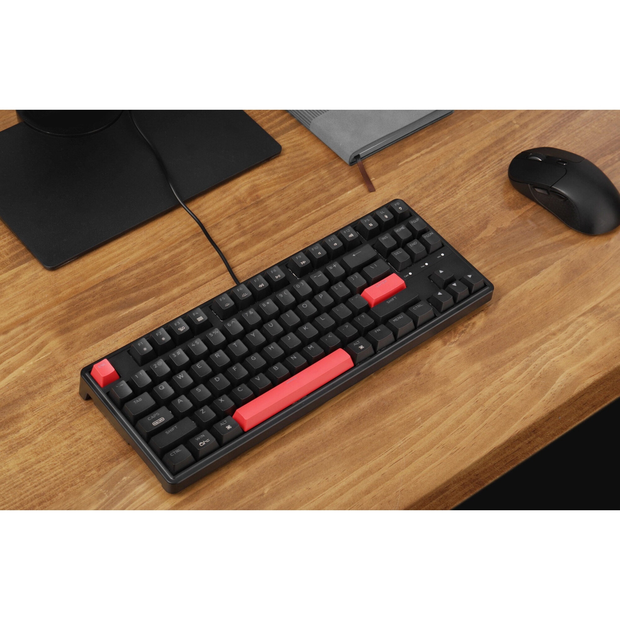 Механична игрална клавиатура Keychron C3 Pro QMK/VIA, кабелен USB-C ...
