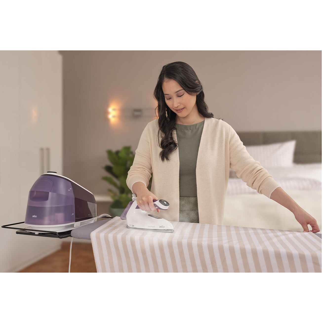 Statie de calcat Braun CareStyle 5 IS5247VI, 2400W, 7.5 bari, abur variabil 145g/min, jet de ...