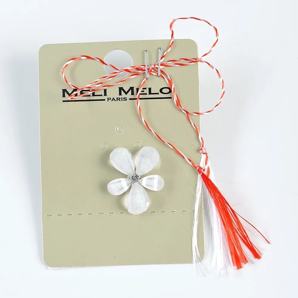Brosa martisor floare alba sidefata, Meli Melo Paris - eMAG.ro